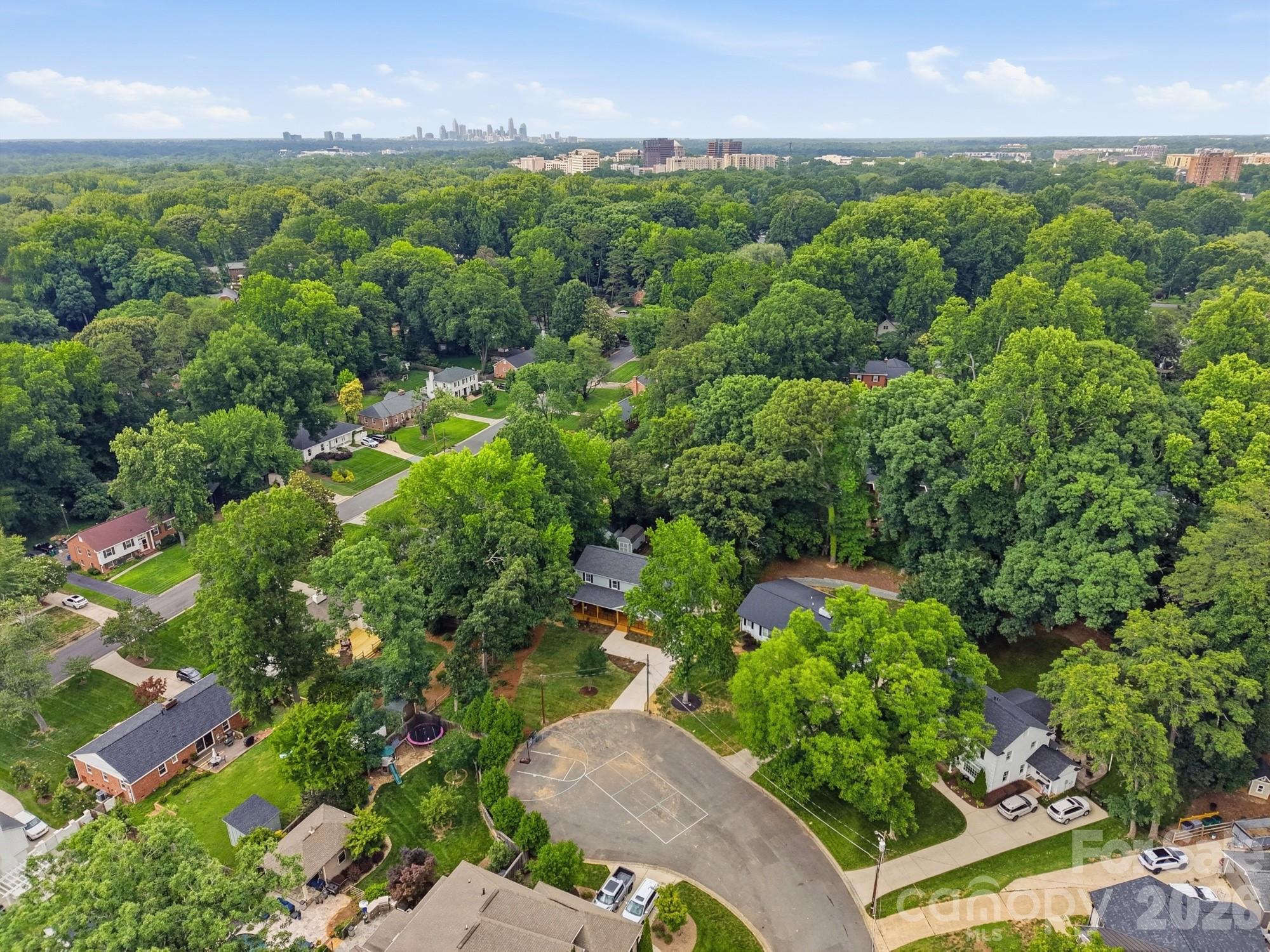 Photo 3 of 3800 Lovett Circle, Charlotte, NC