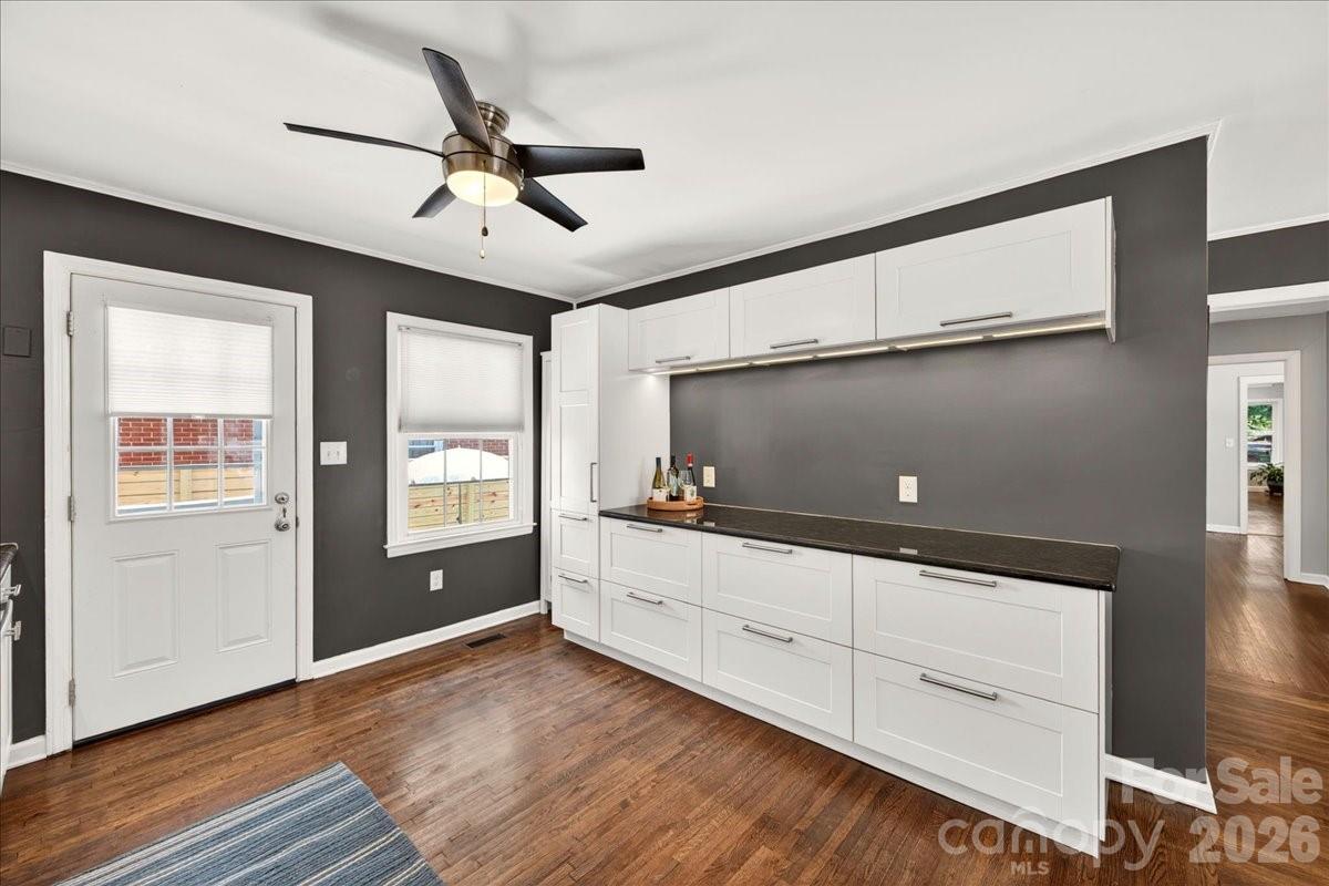 Photo 7 of 3425 Airlie Street, Charlotte, NC