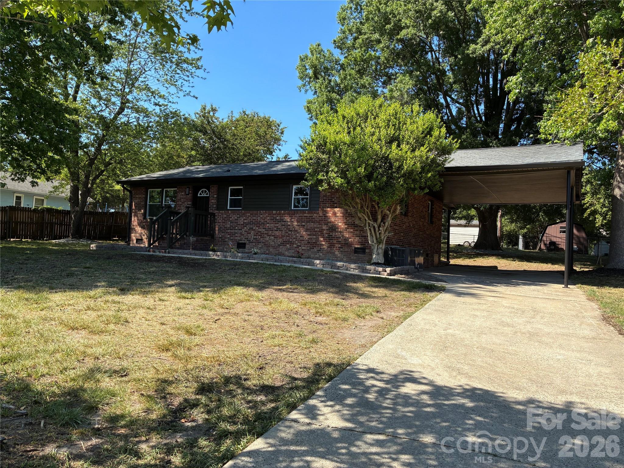 Photo 2 of 103 Sunset Lane, Bessemer City, NC