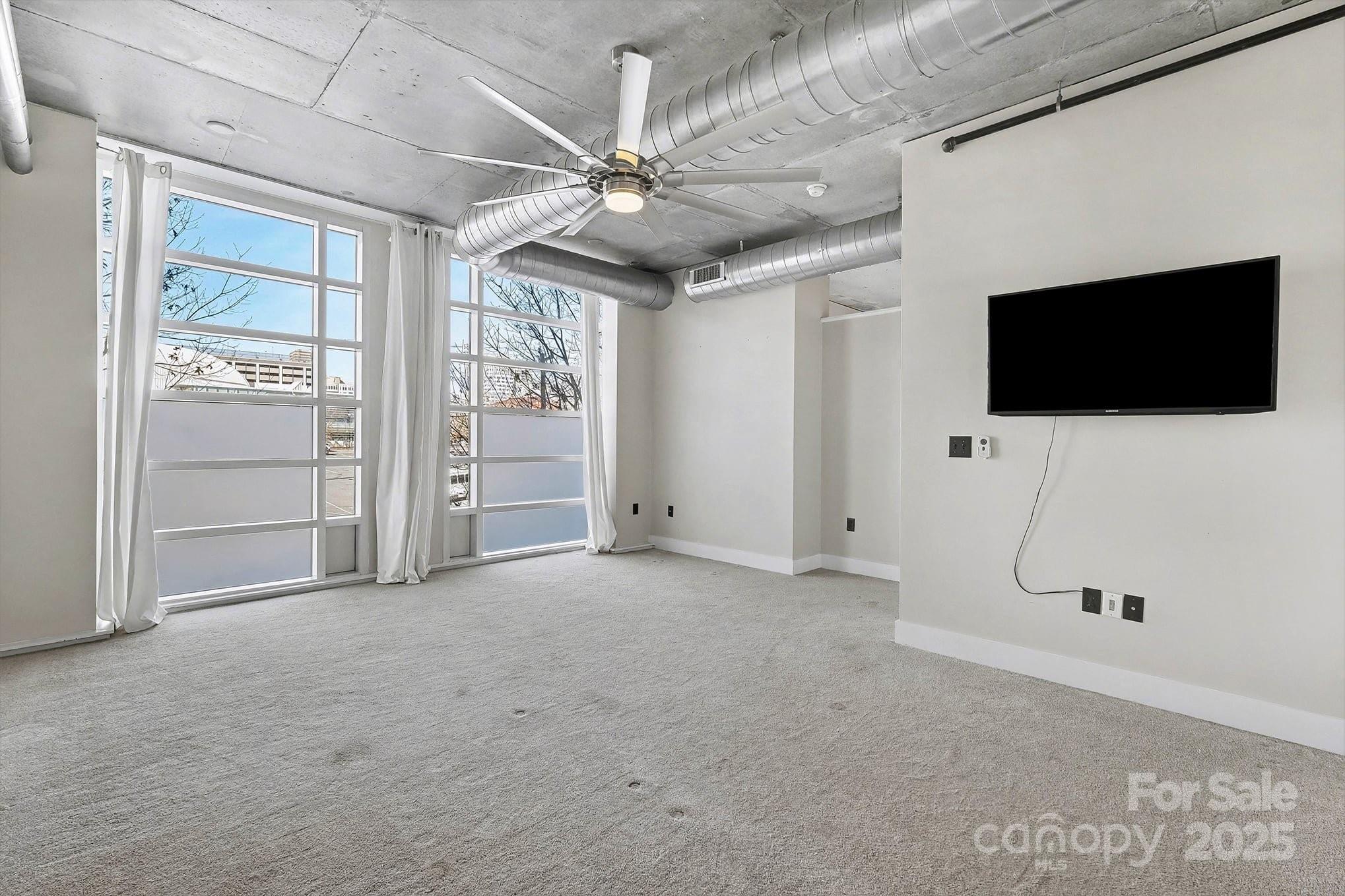 Photo 23 of 505 E Sixth Street304, Charlotte, NC