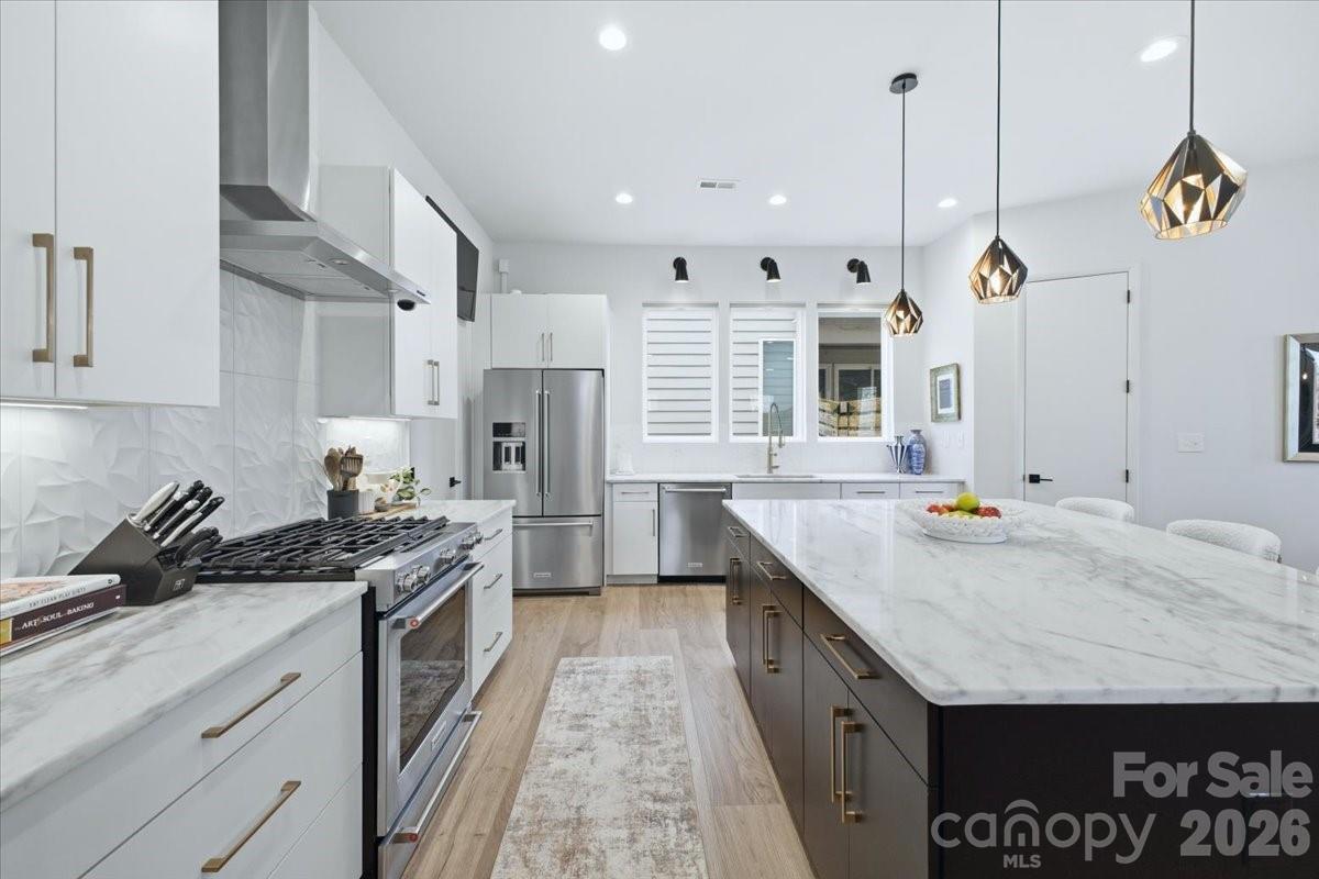 Photo 11 of 3116 Creighton Drive, Charlotte, NC