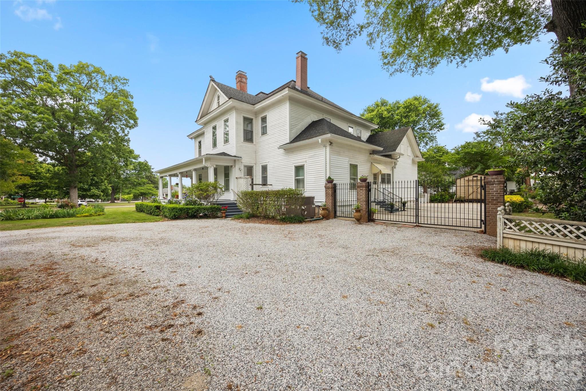 530 E Rutledge Avenue, Gaffney, SC - photo 41 of 48