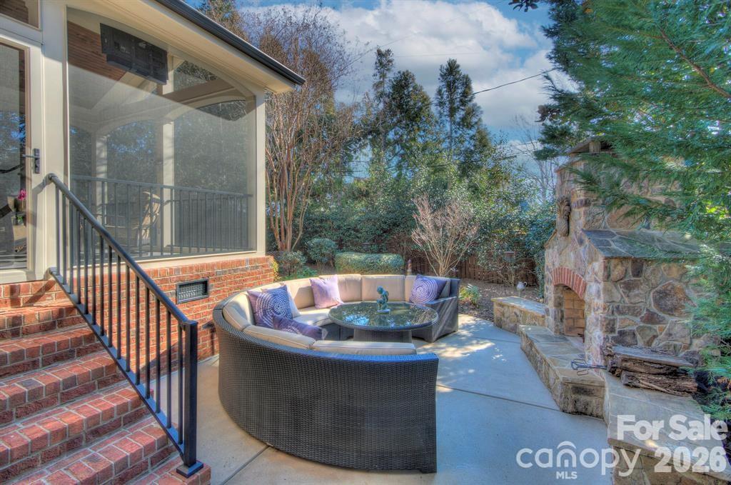 Photo 38 of 1825 Lombardy Circle, Charlotte, NC