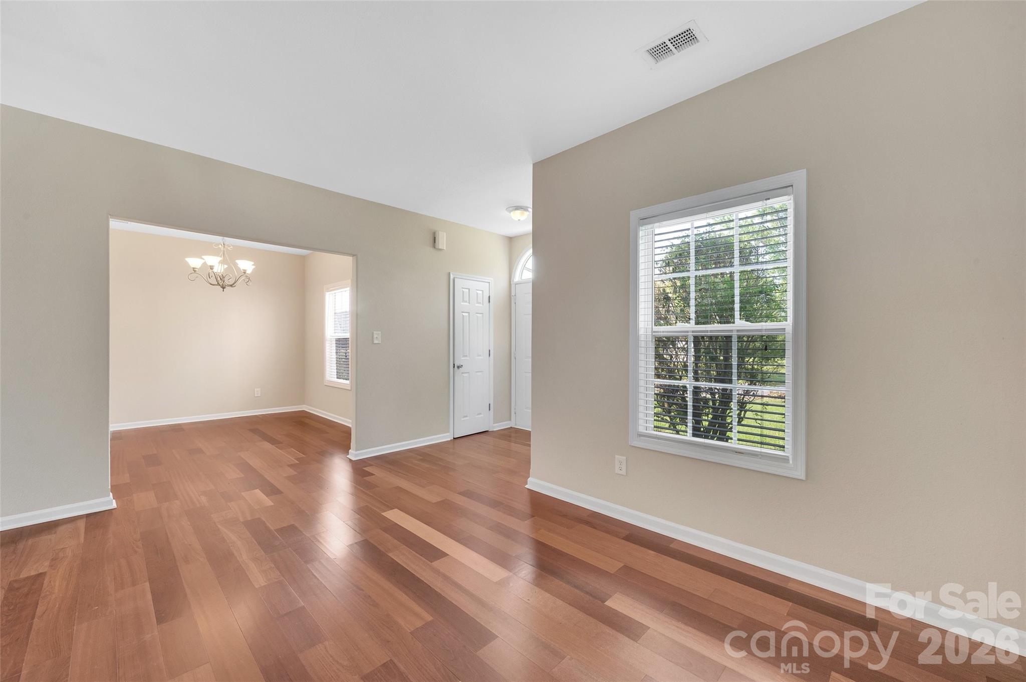 Photo 5 of 12929 Beddingfield Drive, Charlotte, NC