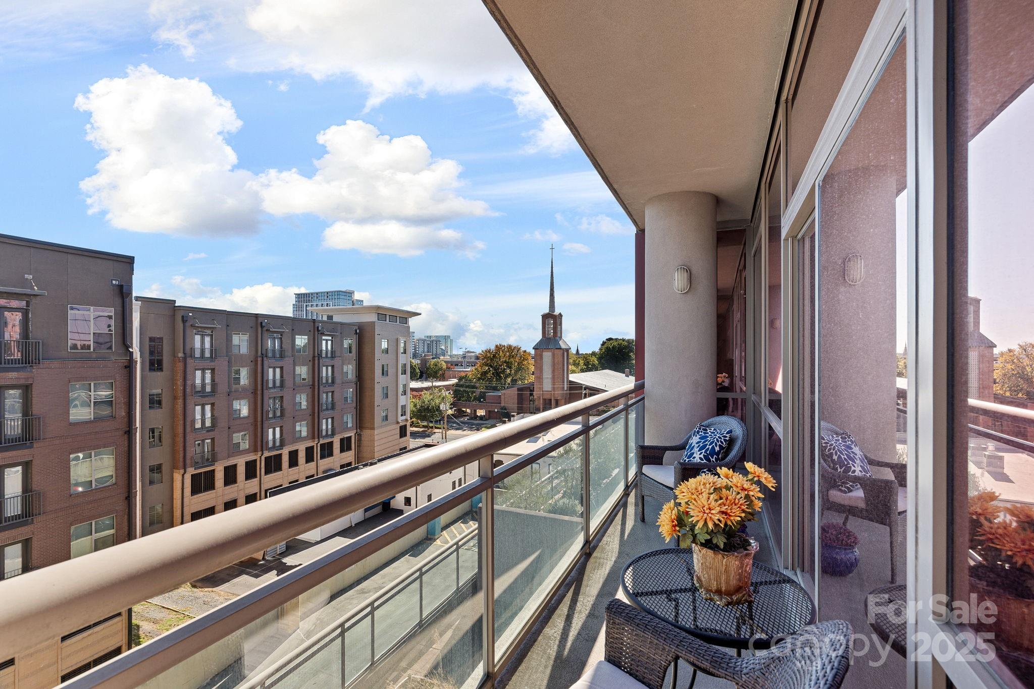 Photo 15 of 315 Arlington Avenue607, Charlotte, NC