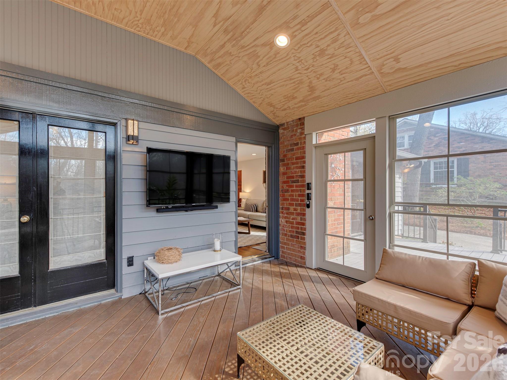 7244 Terrace Drive, Charlotte, NC - photo 13 of 43