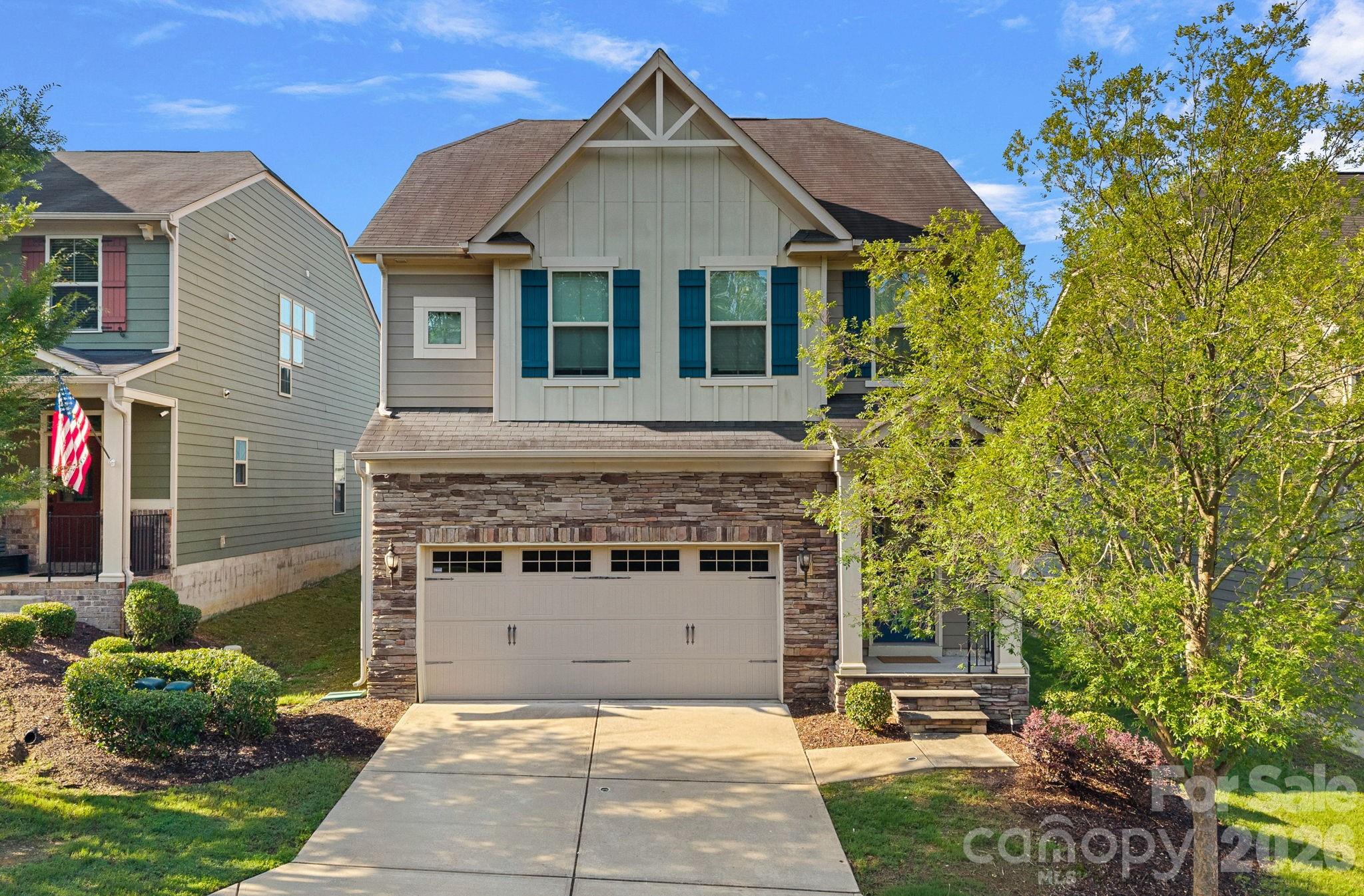 Home for sale at 3719 Dolly Madison Road, Charlotte, NC — photo 1 of 33