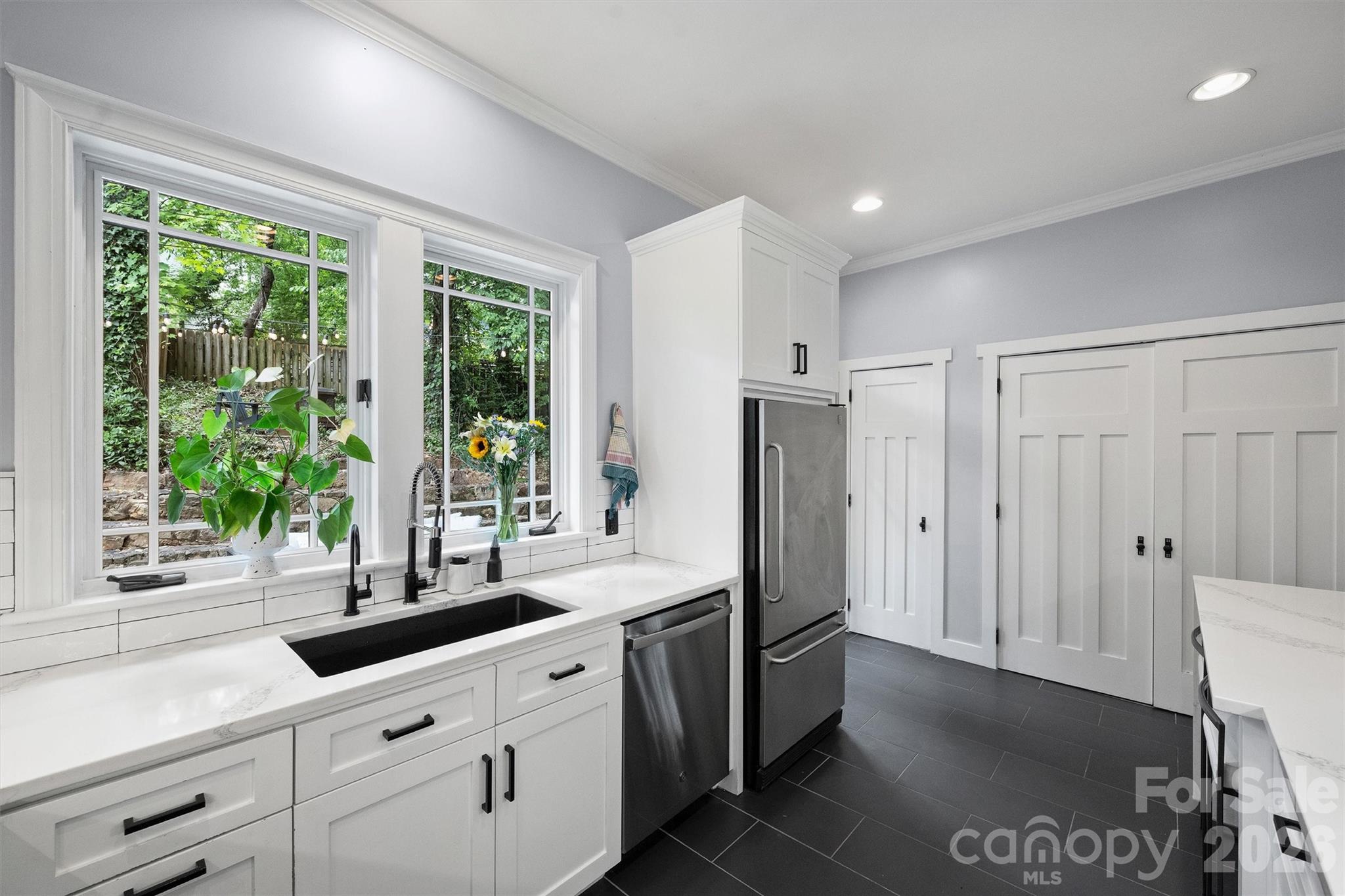 1601 Tippah Avenue, Charlotte, NC - photo 4 of 25