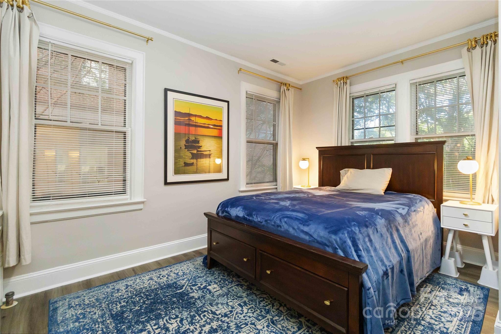 Photo 26 of 811 E Morehead Street6, Charlotte, NC