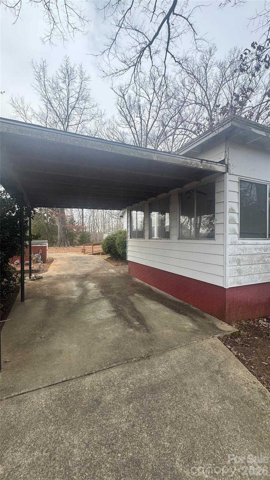 Photo 4 of 840 Skinner Road, Shelby, NC