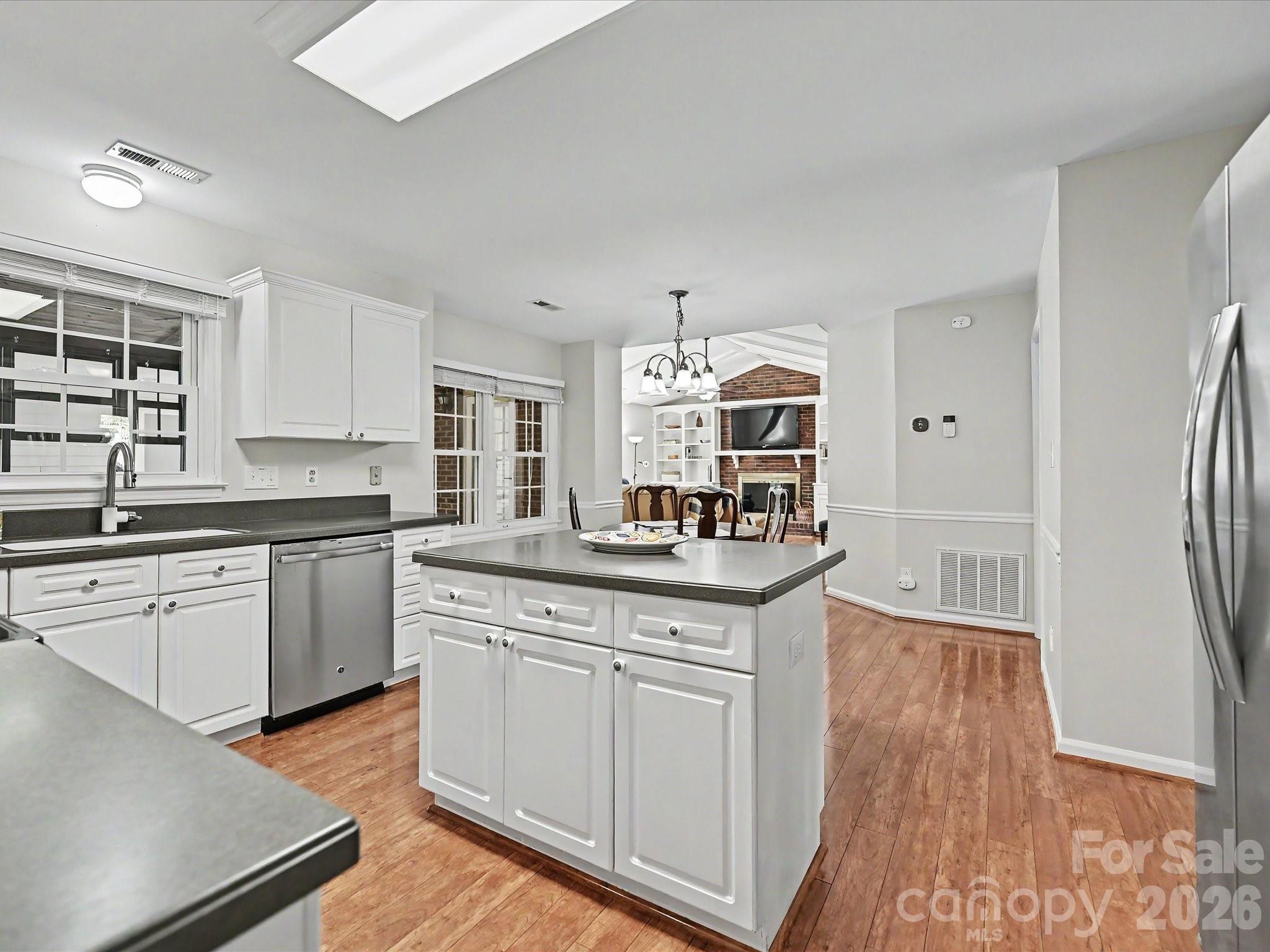 Photo 3 of 3333 Colvard Park Way, Charlotte, NC