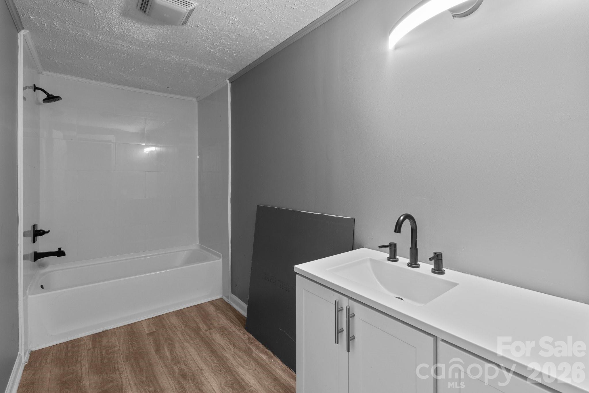 Photo 6 of 4642 Mcclure Road, Charlotte, NC