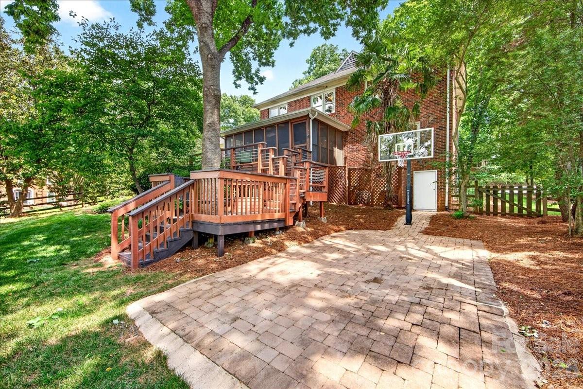 Home for sale at 10300 Ben Franklin Court, Charlotte, NC — photo 39 of 44