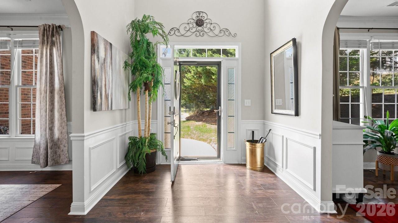 Photo 6 of 7715 Saddle Trail Lane, Charlotte, NC