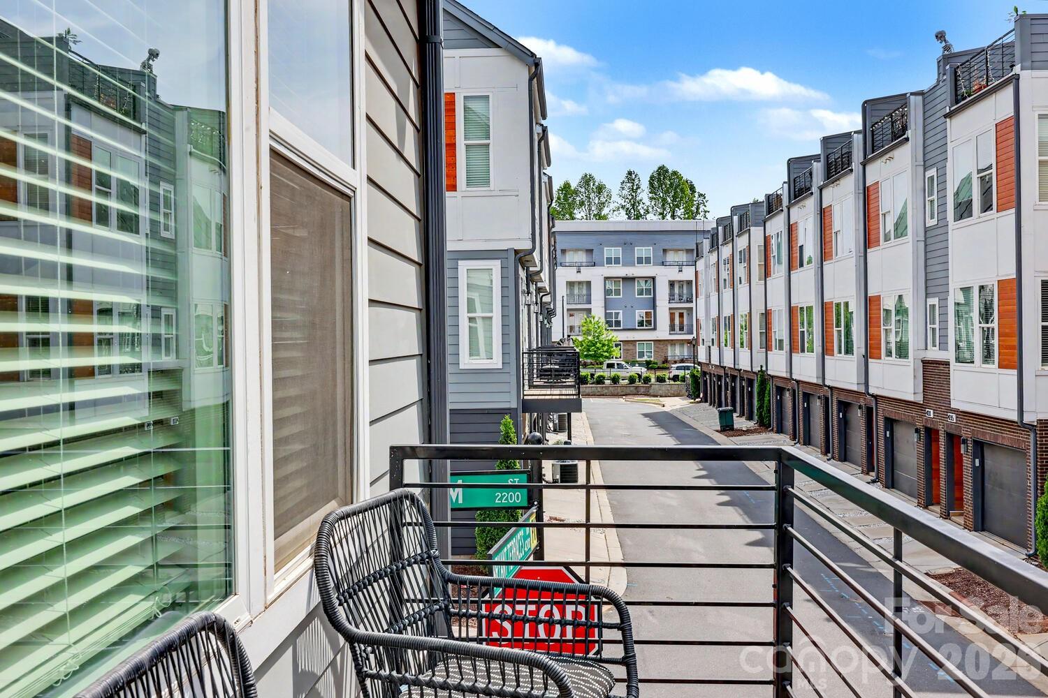 Photo 5 of 2032 Bryant Park Drive, Charlotte, NC