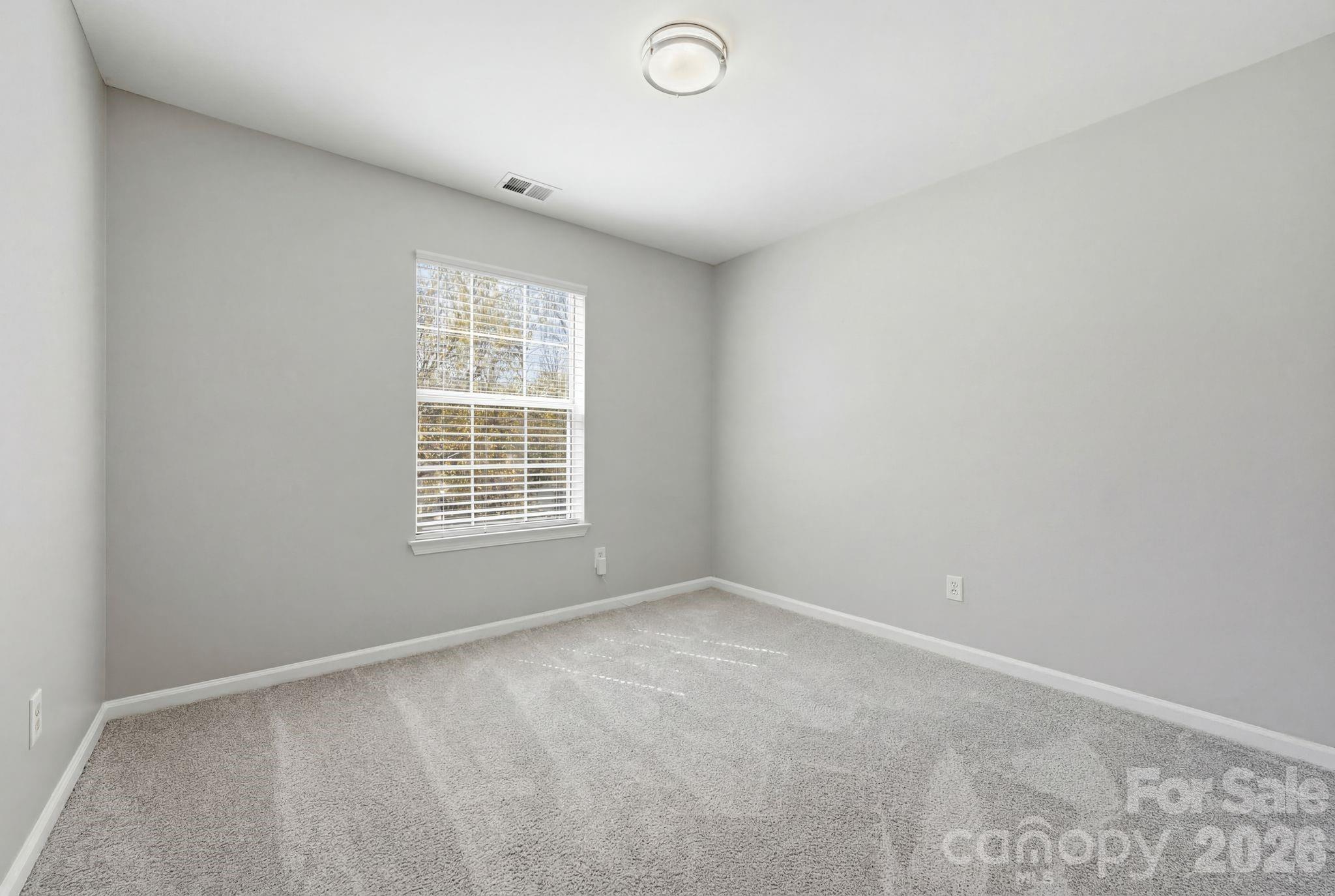 10122 Northwoods Forest Drive, Charlotte, NC - photo 17 of 34