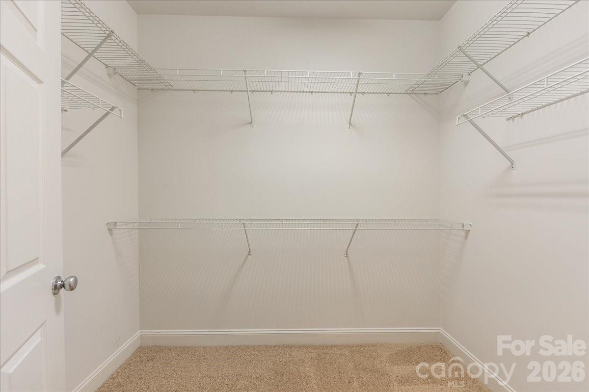 Photo 18 of 1000 E Woodlawn Road118, Charlotte, NC