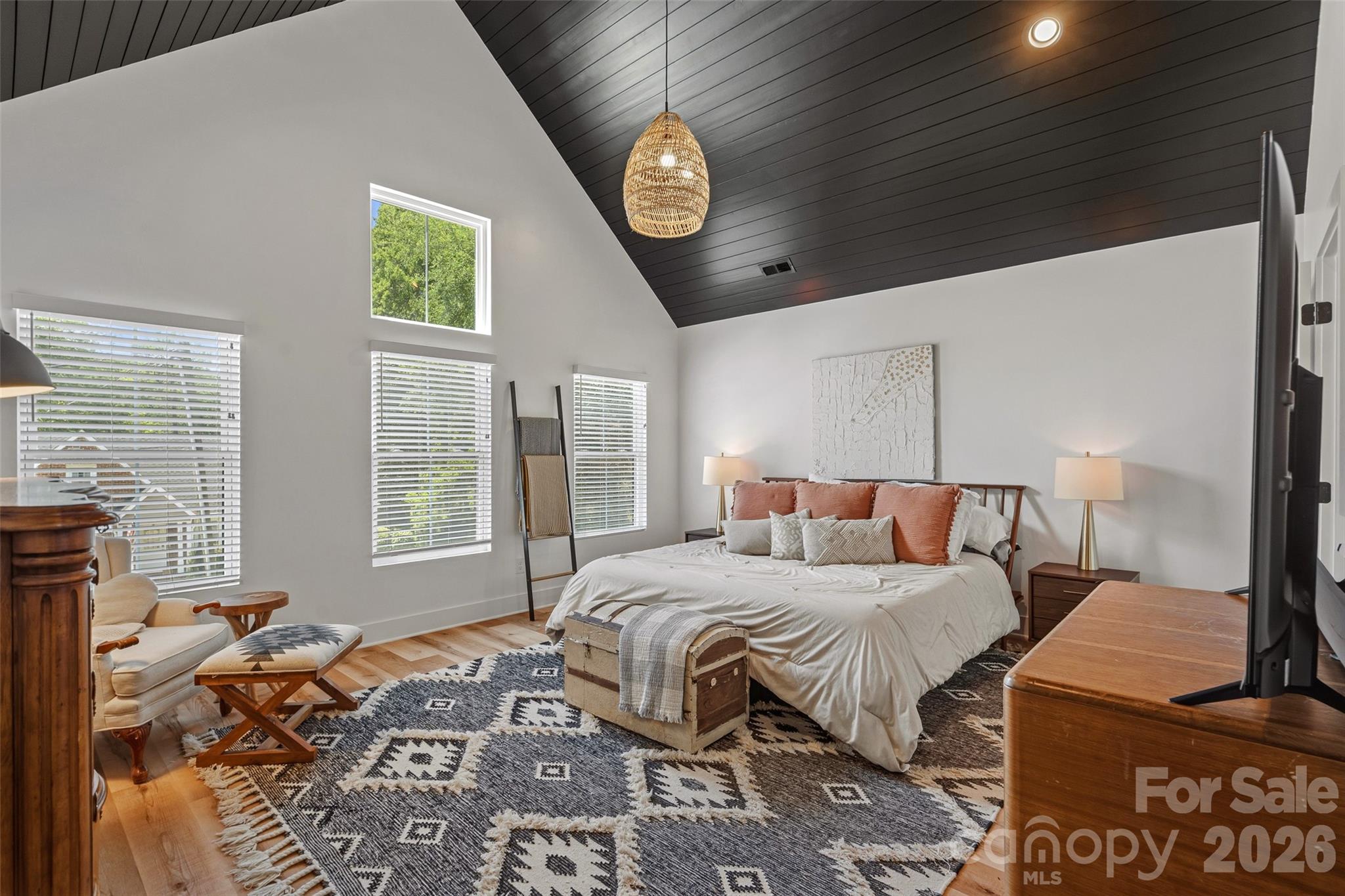 Photo 16 of 1642 Longfellow Street, Charlotte, NC