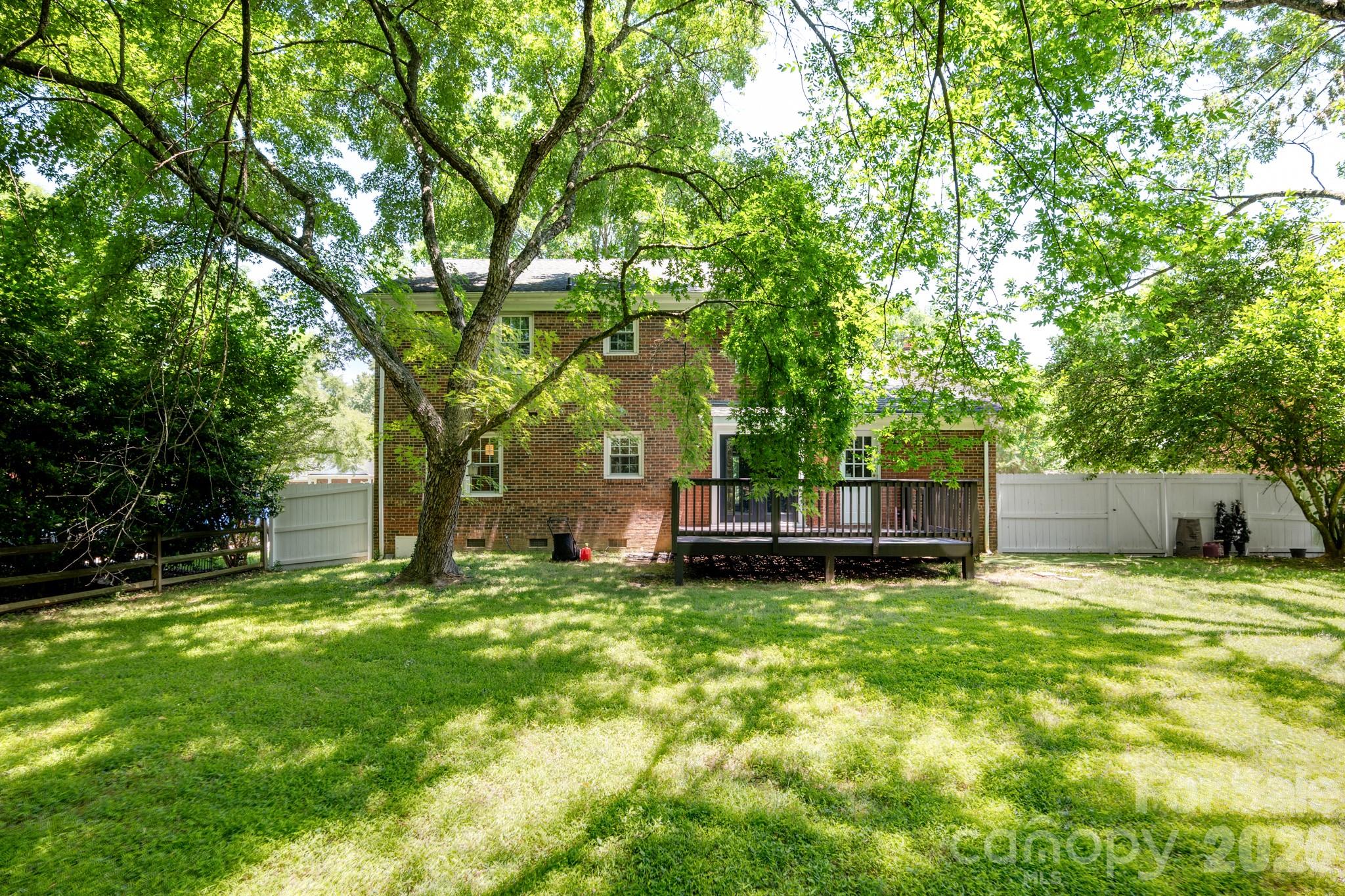 Photo 31 of 9918 Ridgemore Drive, Charlotte, NC