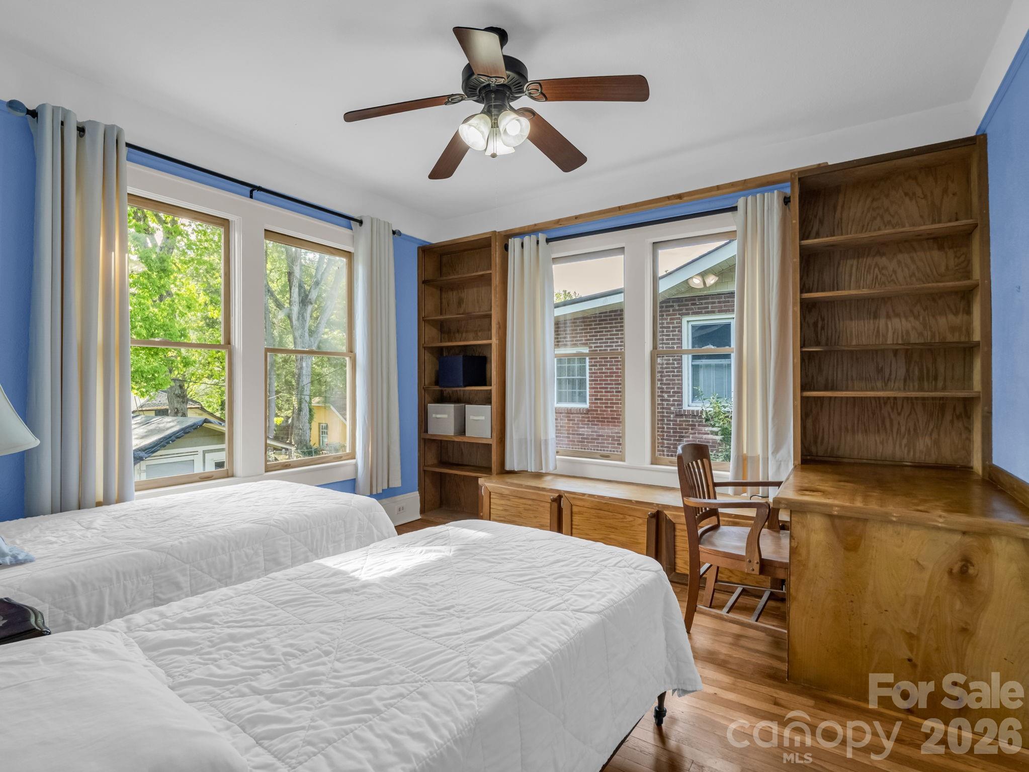 1534 Kensington Road, Hendersonville, NC - photo 29 of 44
