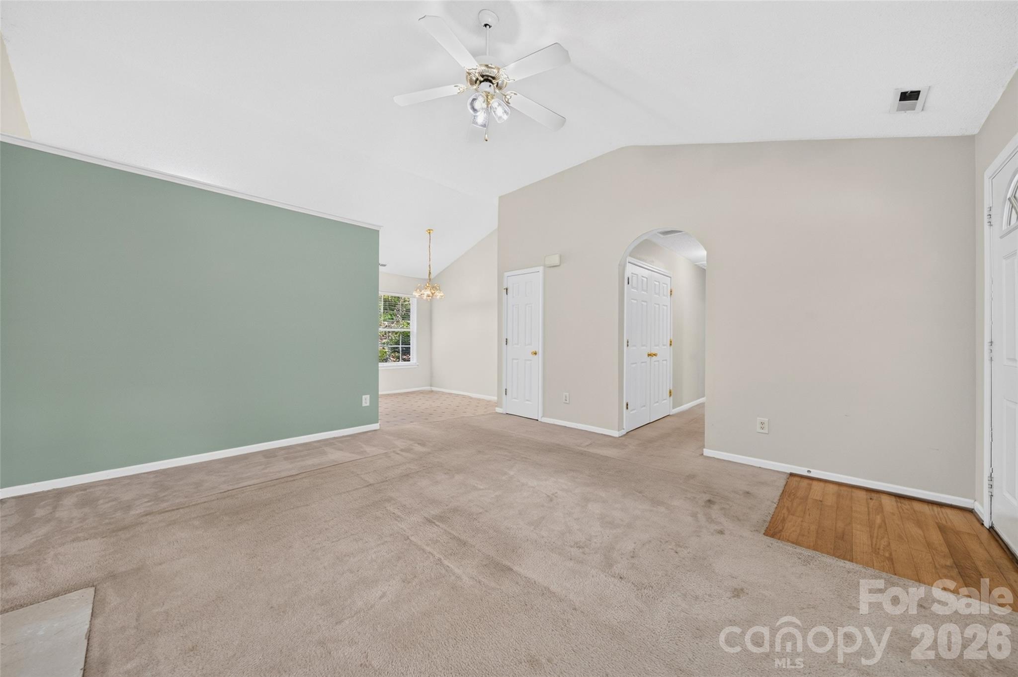 Home for sale at 4627 Victory Lane, Charlotte, NC — photo 19 of 39
