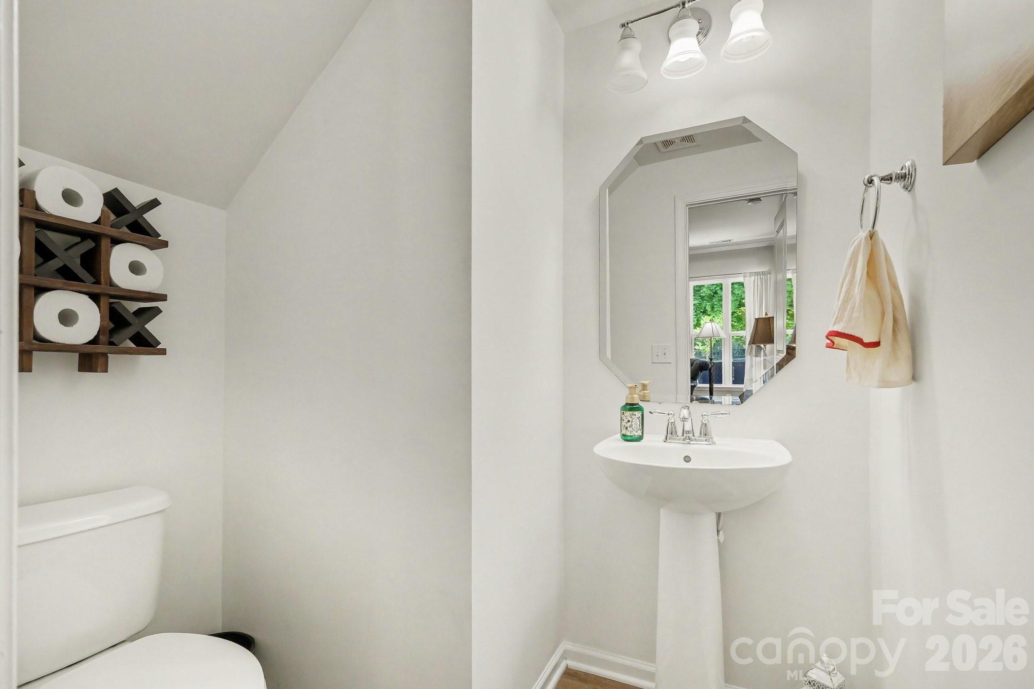 Photo 13 of 16247 Annahill Court, Charlotte, NC