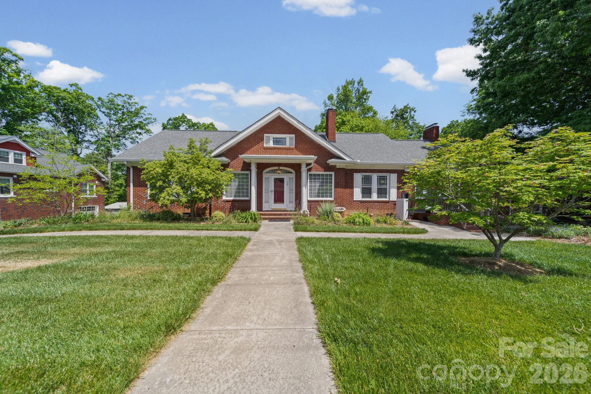Photo 2 of 729 Montgomery Avenue, Albemarle, NC