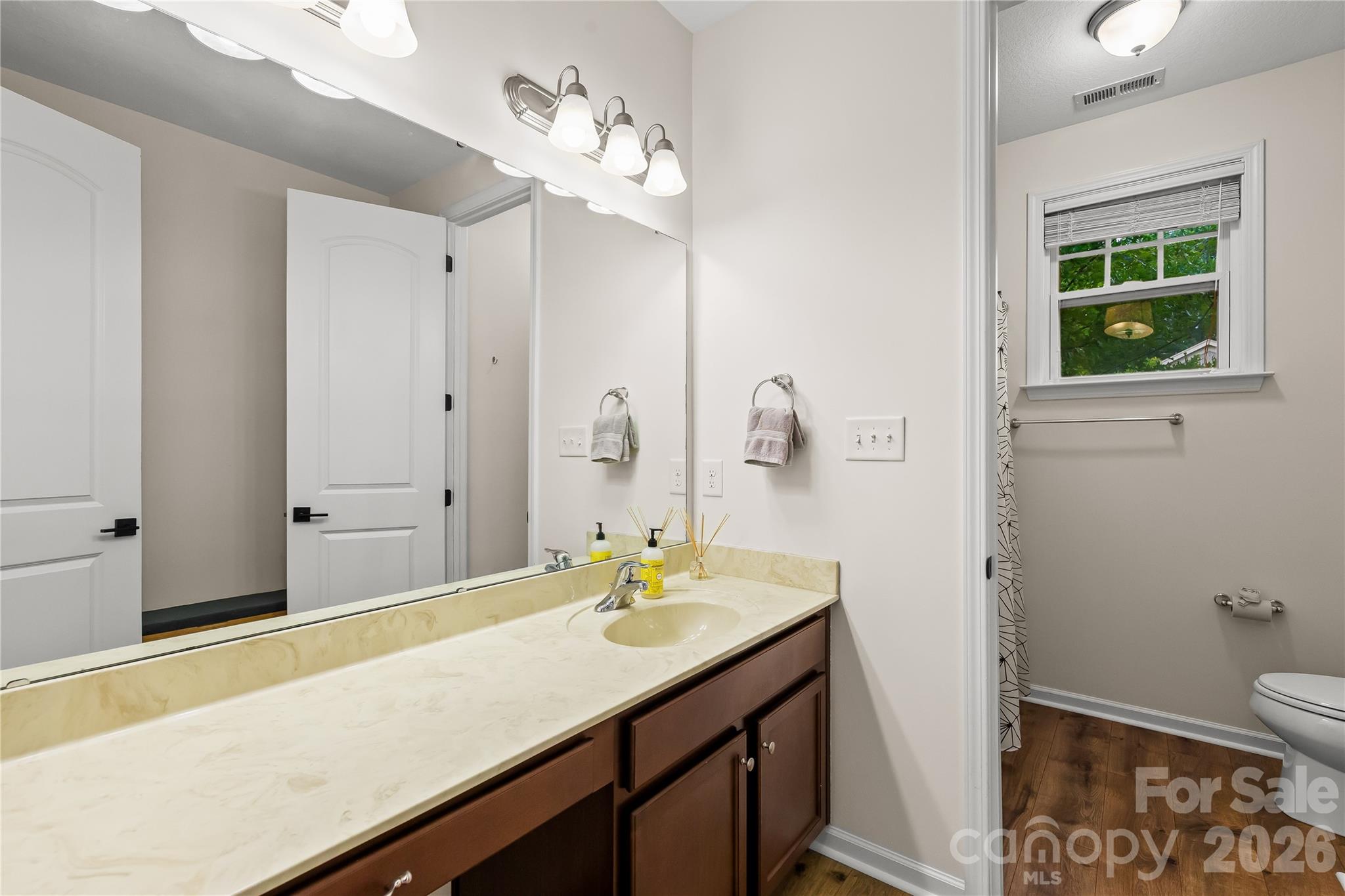 Photo 28 of 7202 Toxaway Lane, Charlotte, NC
