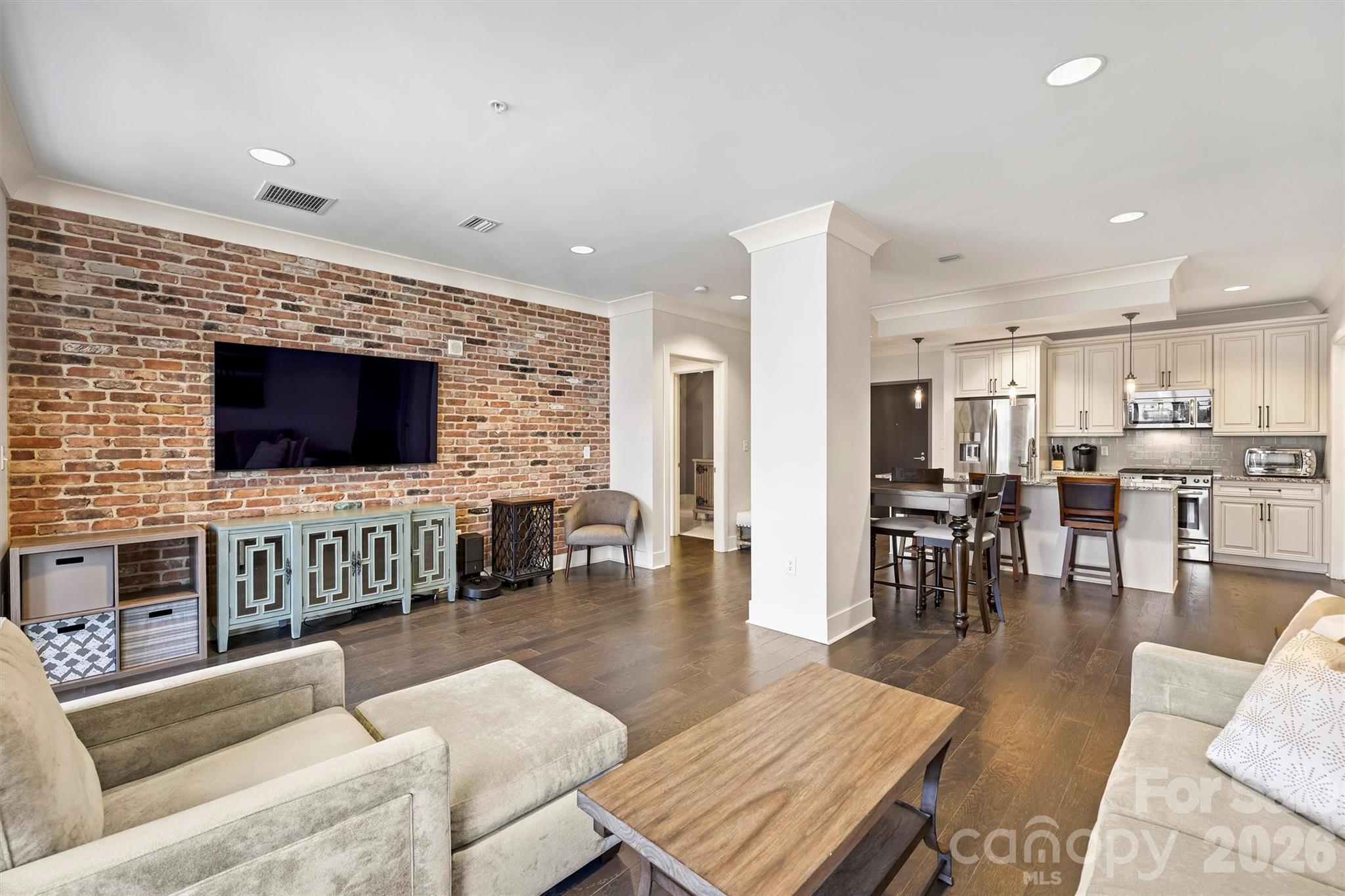 Photo 13 of 222 S Caldwell Street1708, Charlotte, NC