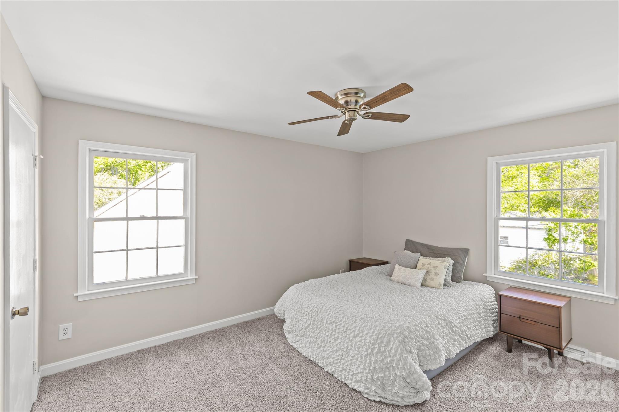 Photo 28 of 1401 Cedarwood Lane, Charlotte, NC
