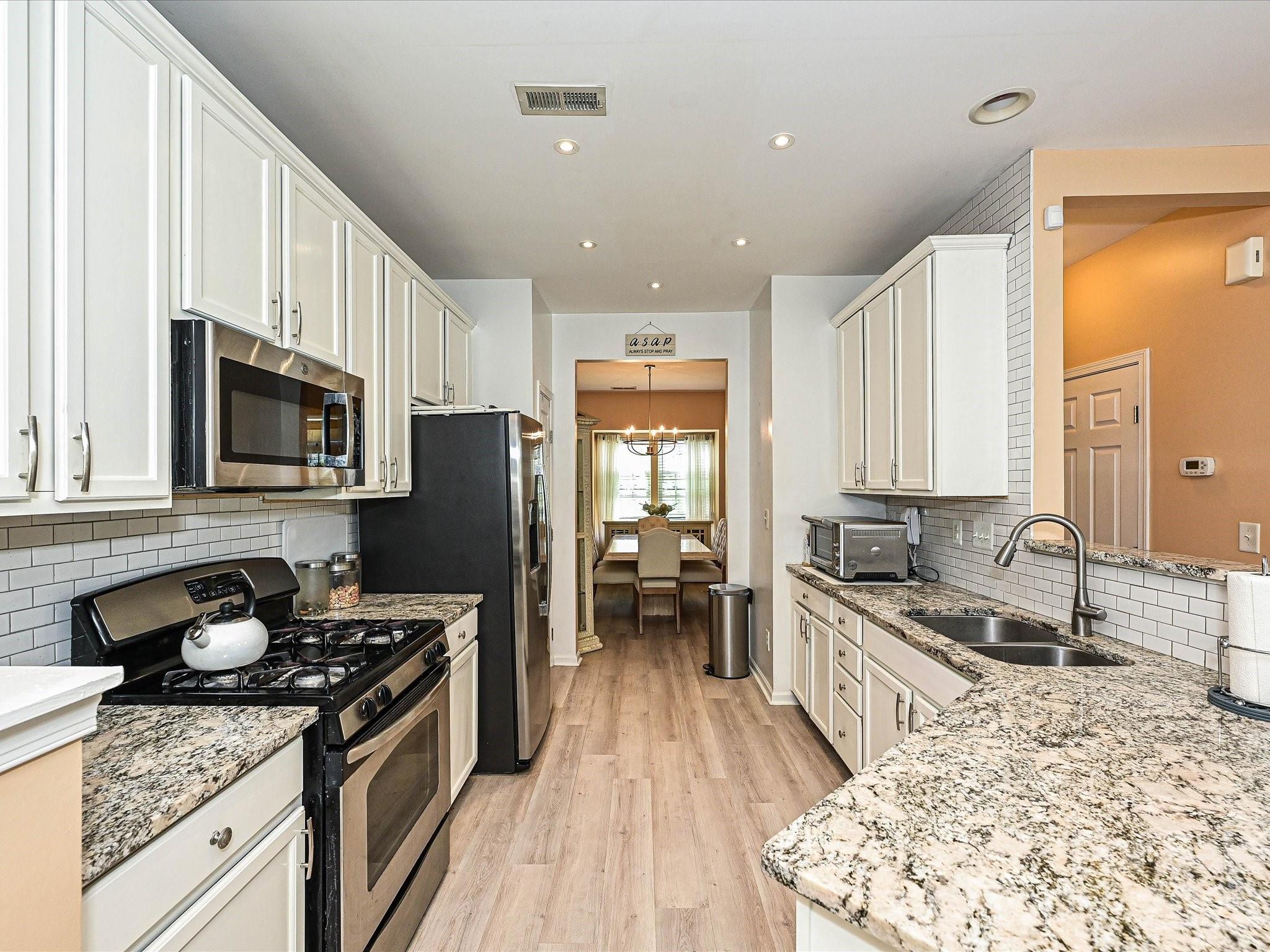 9740 Springholm Drive, Charlotte, NC - photo 13 of 42