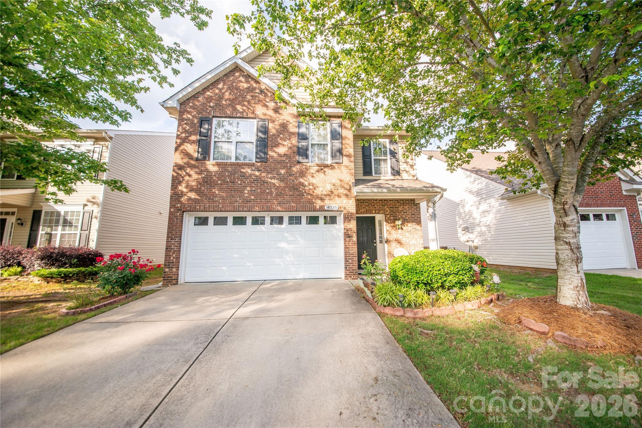Home for sale at 16525 Kettlewell Lane, Charlotte, NC — photo 1 of 24