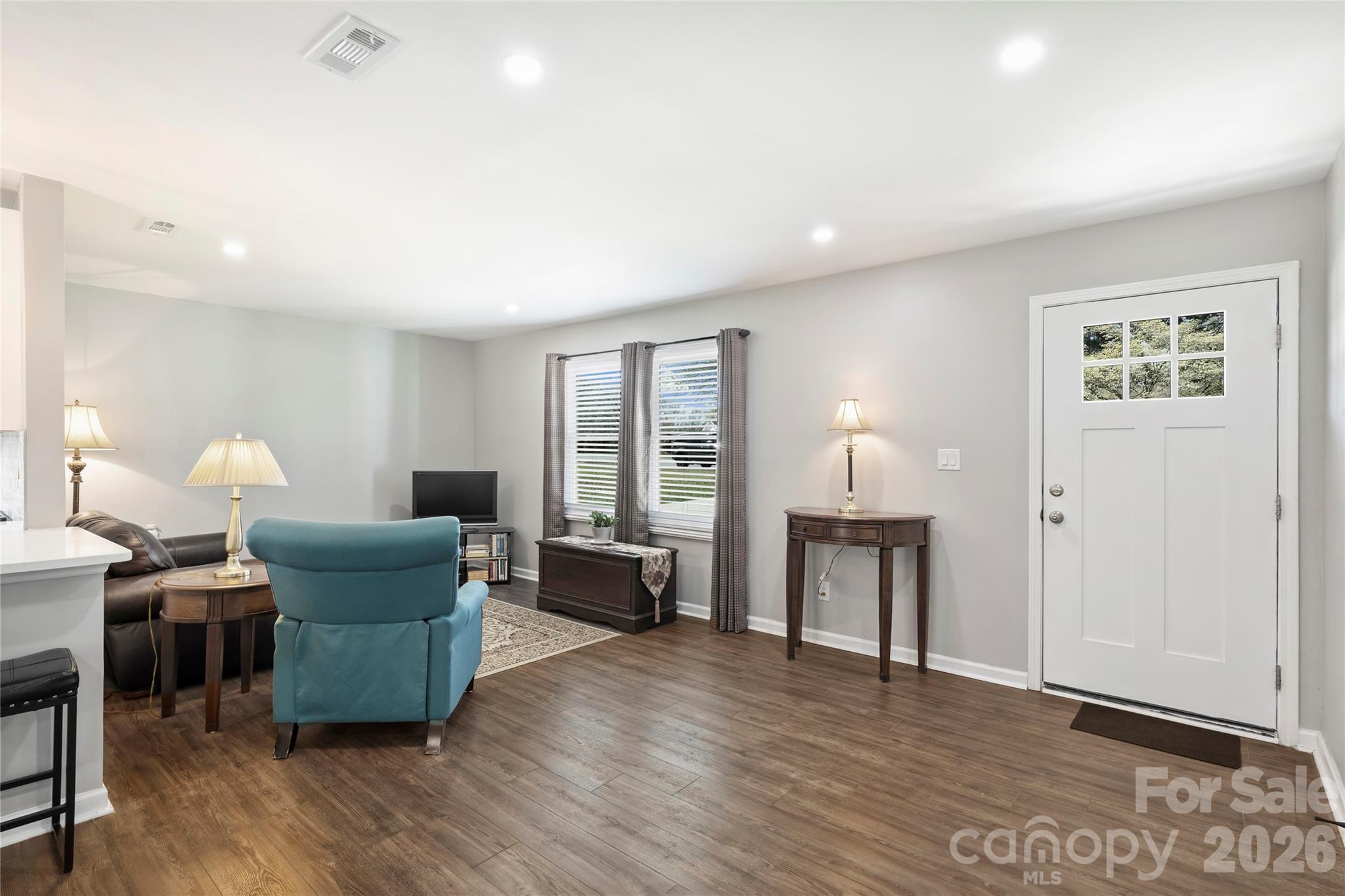 Photo 8 of 3724 Cobbleridge Drive, Charlotte, NC