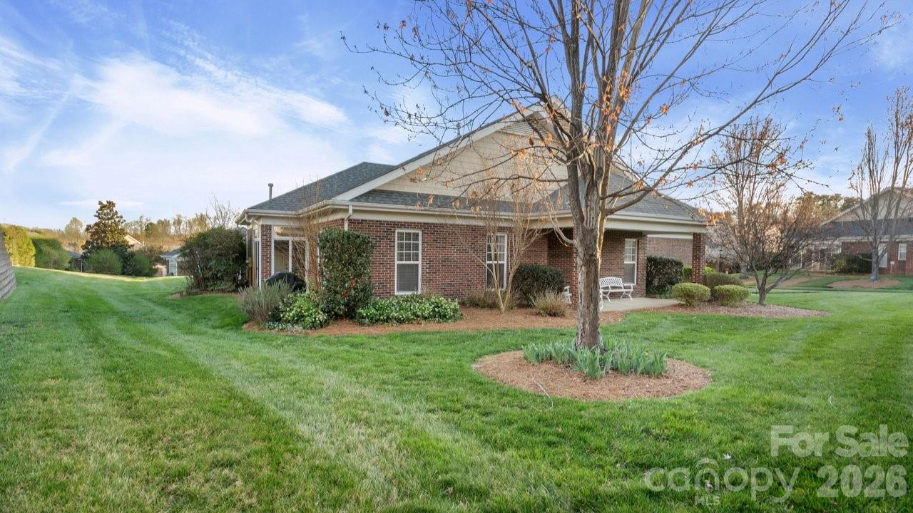 Photo 13 of 2820 Summer Valley Court, Charlotte, NC
