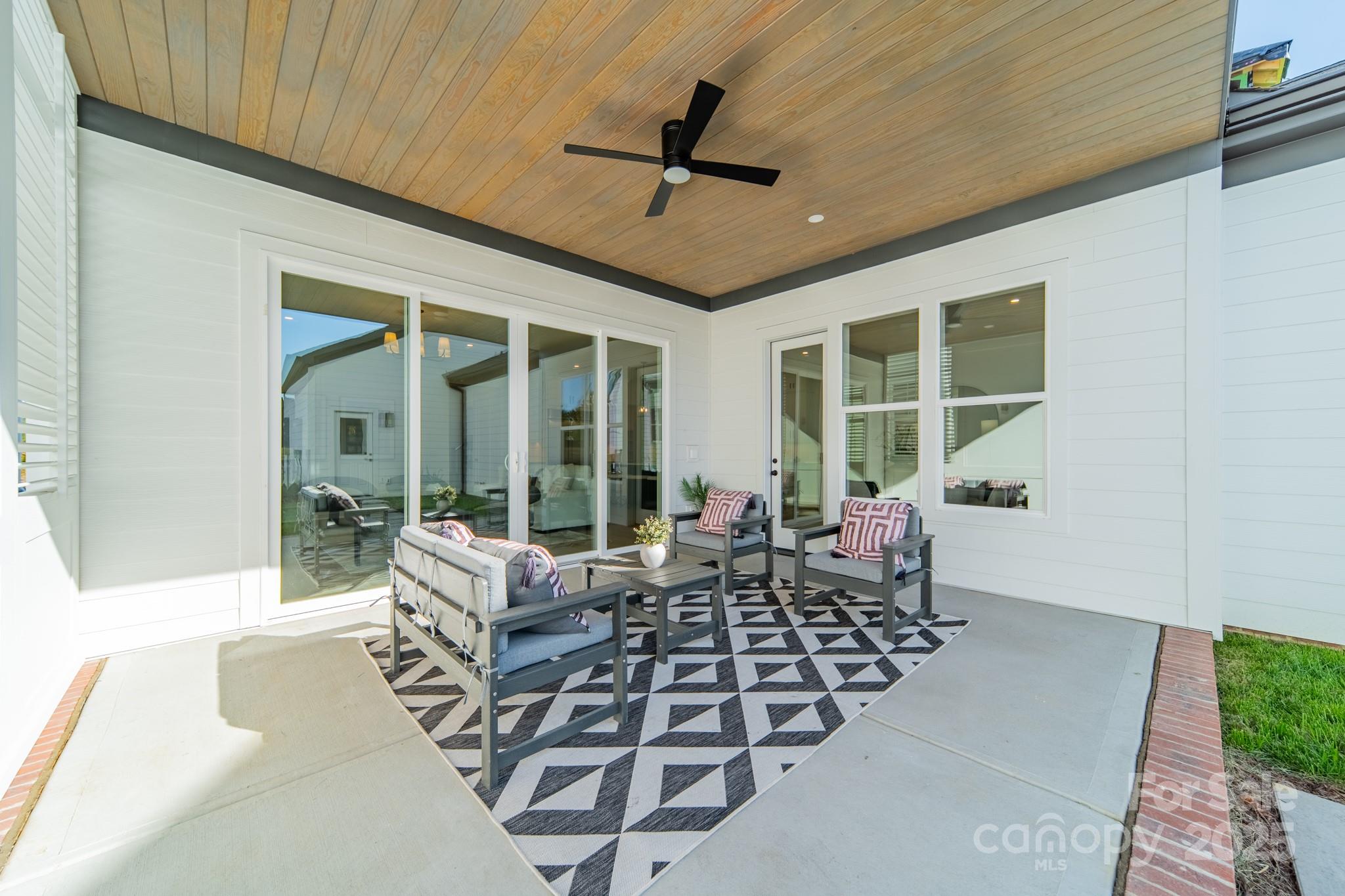19032 Newburg Hill Road23, Davidson, NC - photo 14 of 40