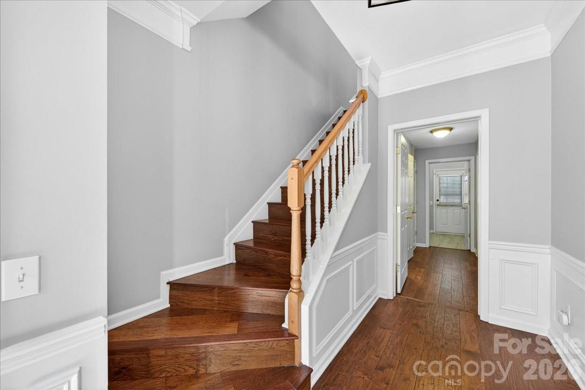 5426 Dockery Drive, Charlotte, NC - photo 9 of 46