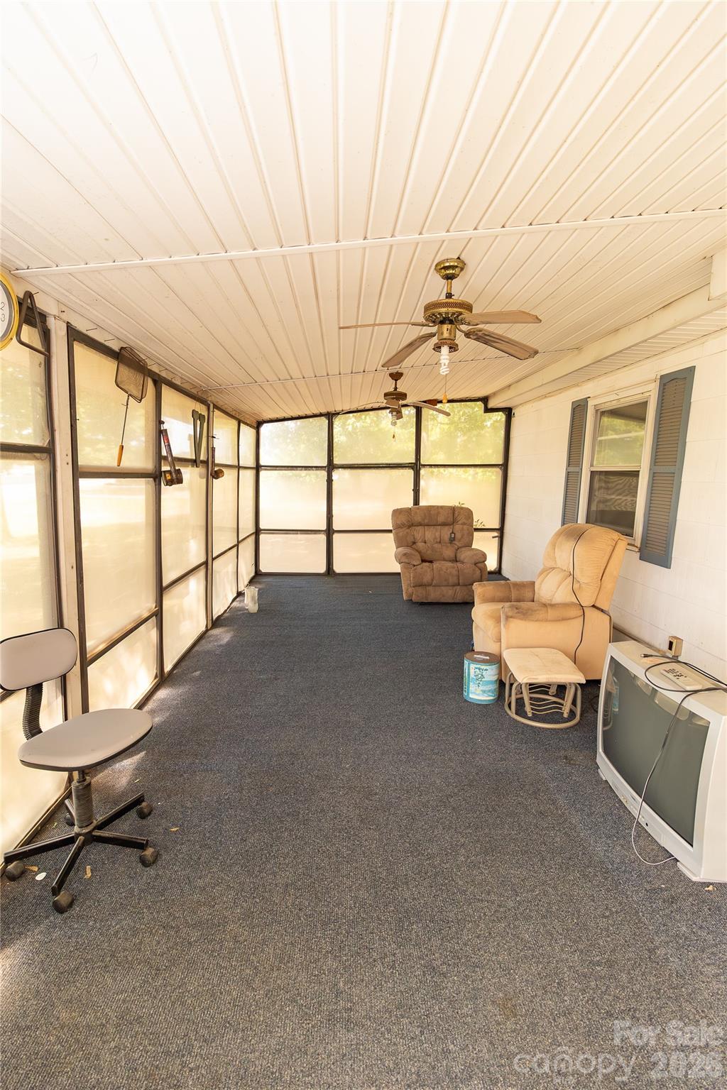 609 Wilcox Avenue, Gaffney, SC - photo 3 of 24
