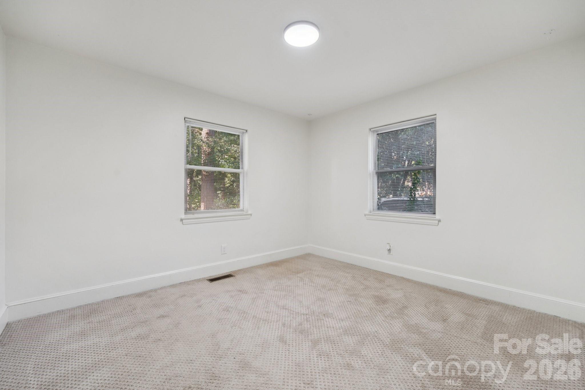 5423 Lantana Avenue, Charlotte, NC - photo 16 of 28