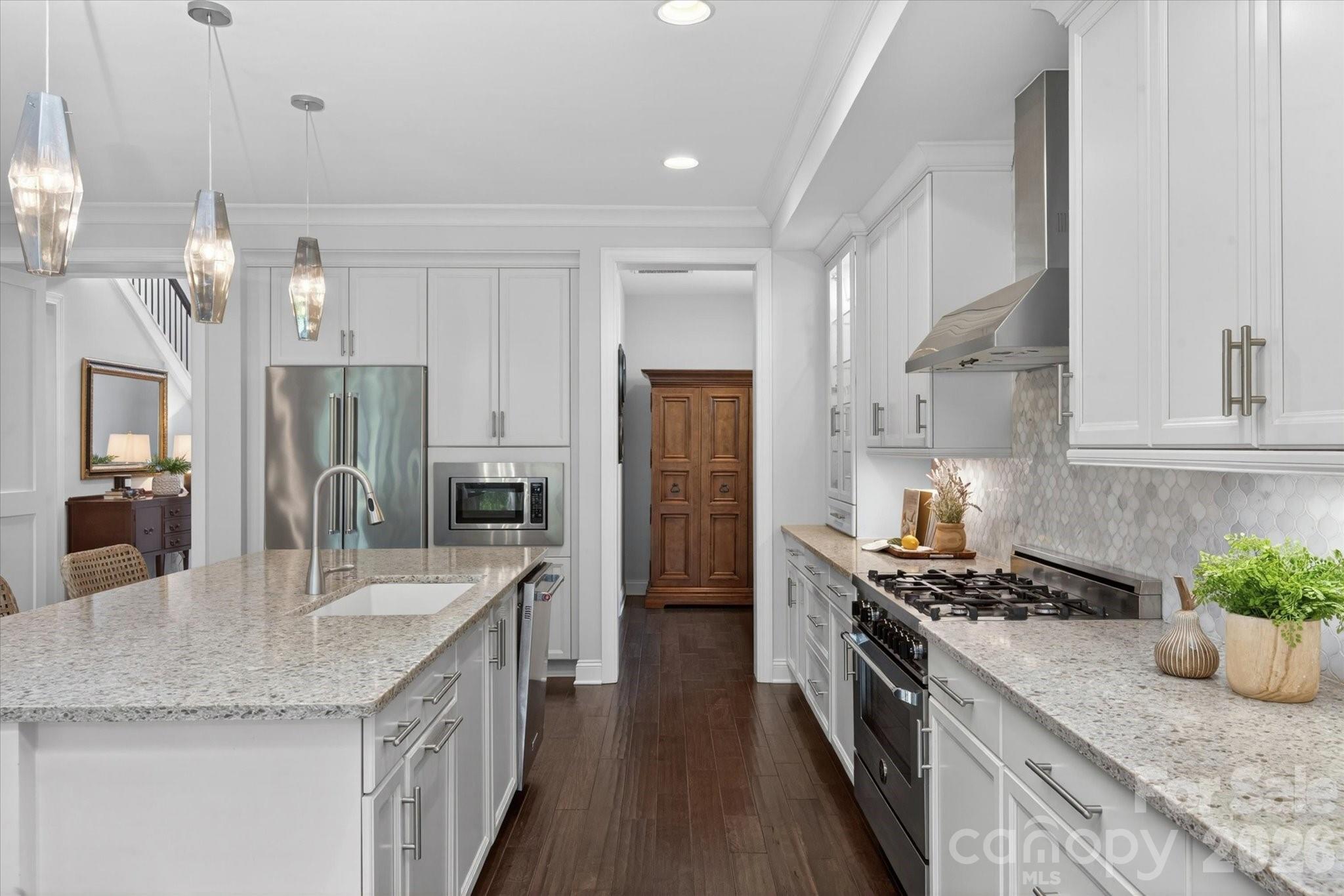 Photo 9 of 5139 Providence Retreat Lane, Charlotte, NC