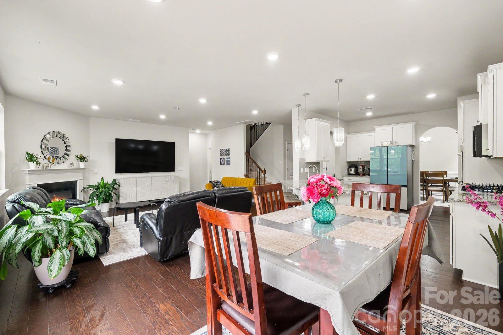 1031 Lookout Shoals Drive, Fort Mill, SC - photo 14 of 49