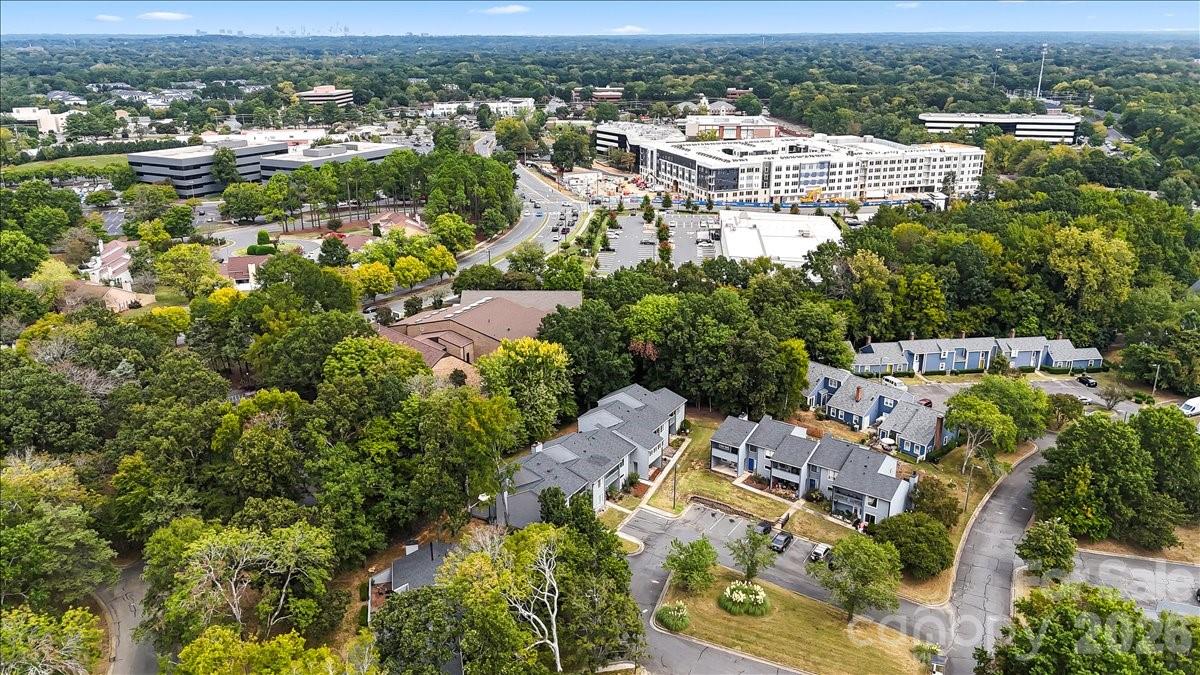 Photo 41 of 6610 Point Comfort Lane, Charlotte, NC