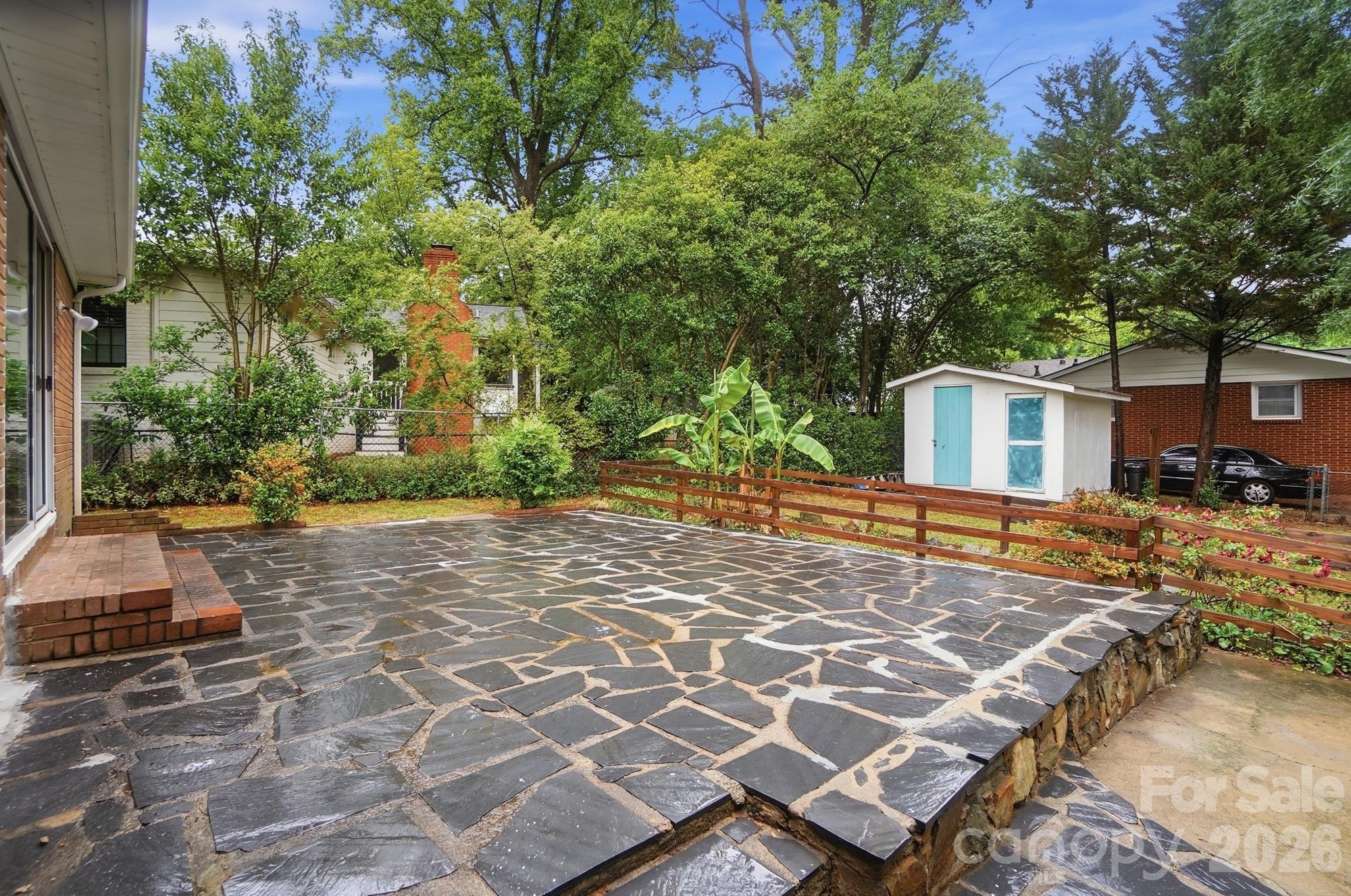 6239 Netherwood Drive, Charlotte, NC - photo 43 of 45