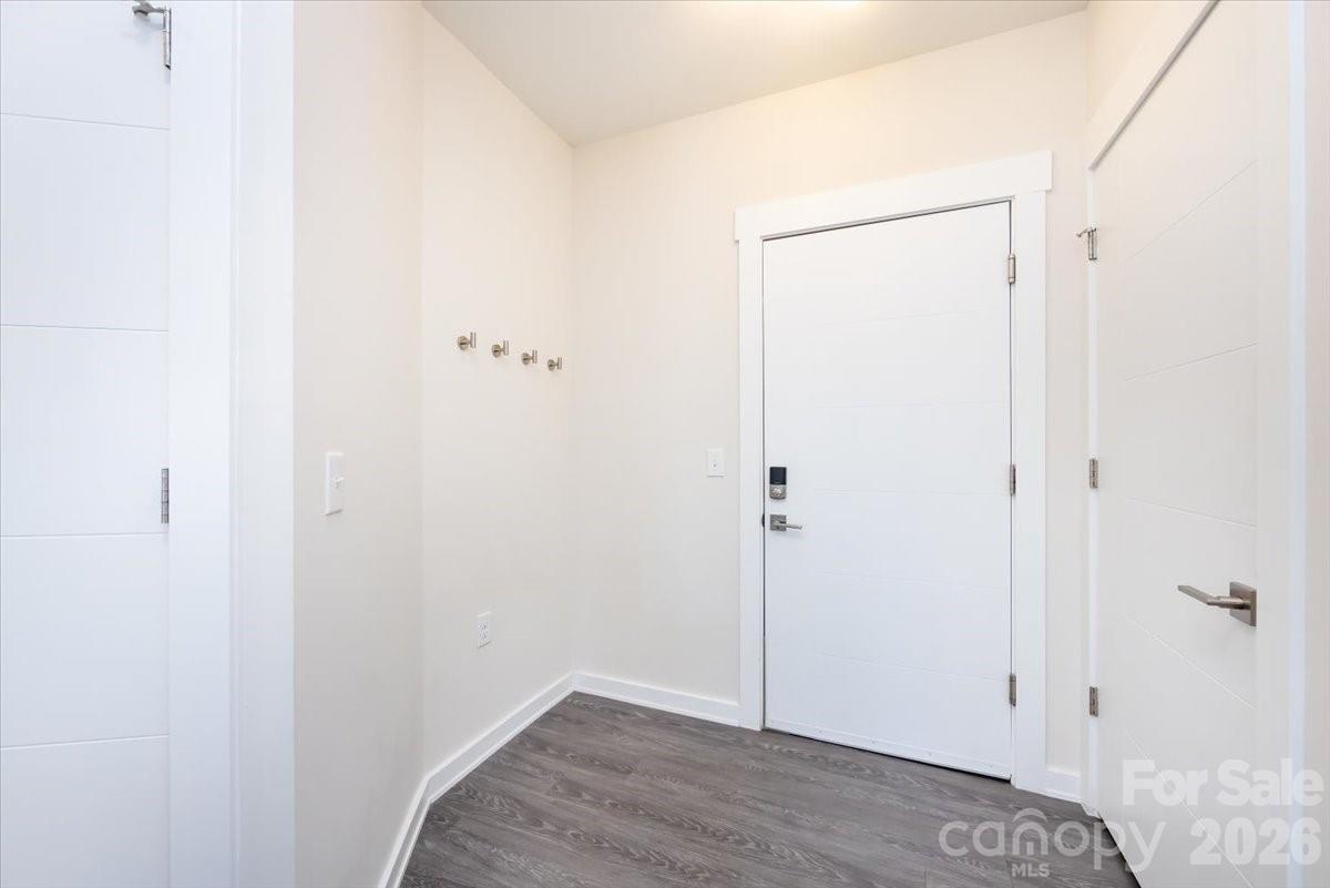 Photo 4 of 3630 N Davidson Street, Charlotte, NC