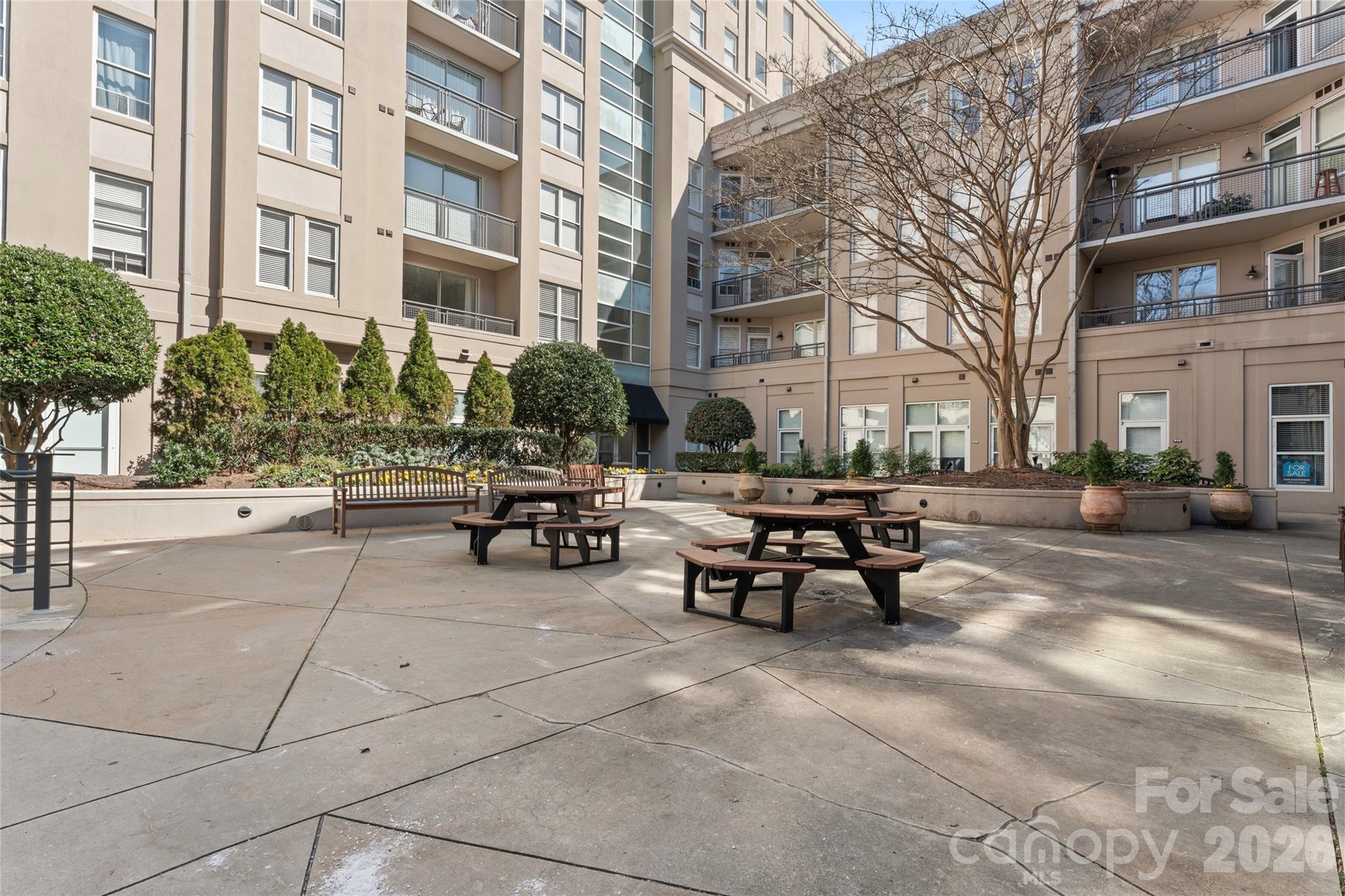 Photo 31 of 1315 East Boulevard714, Charlotte, NC