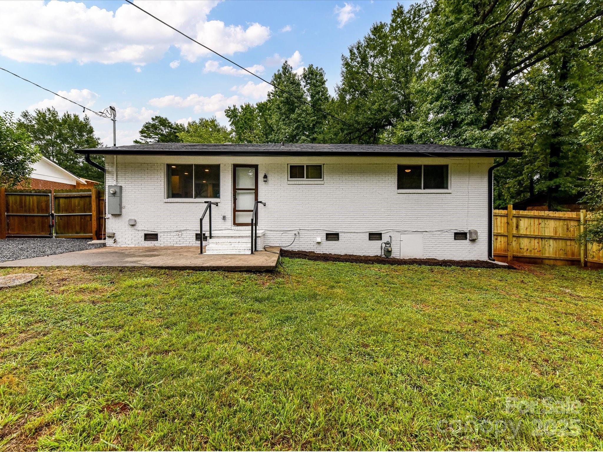 Photo 20 of 2508 Carrington Court, Charlotte, NC