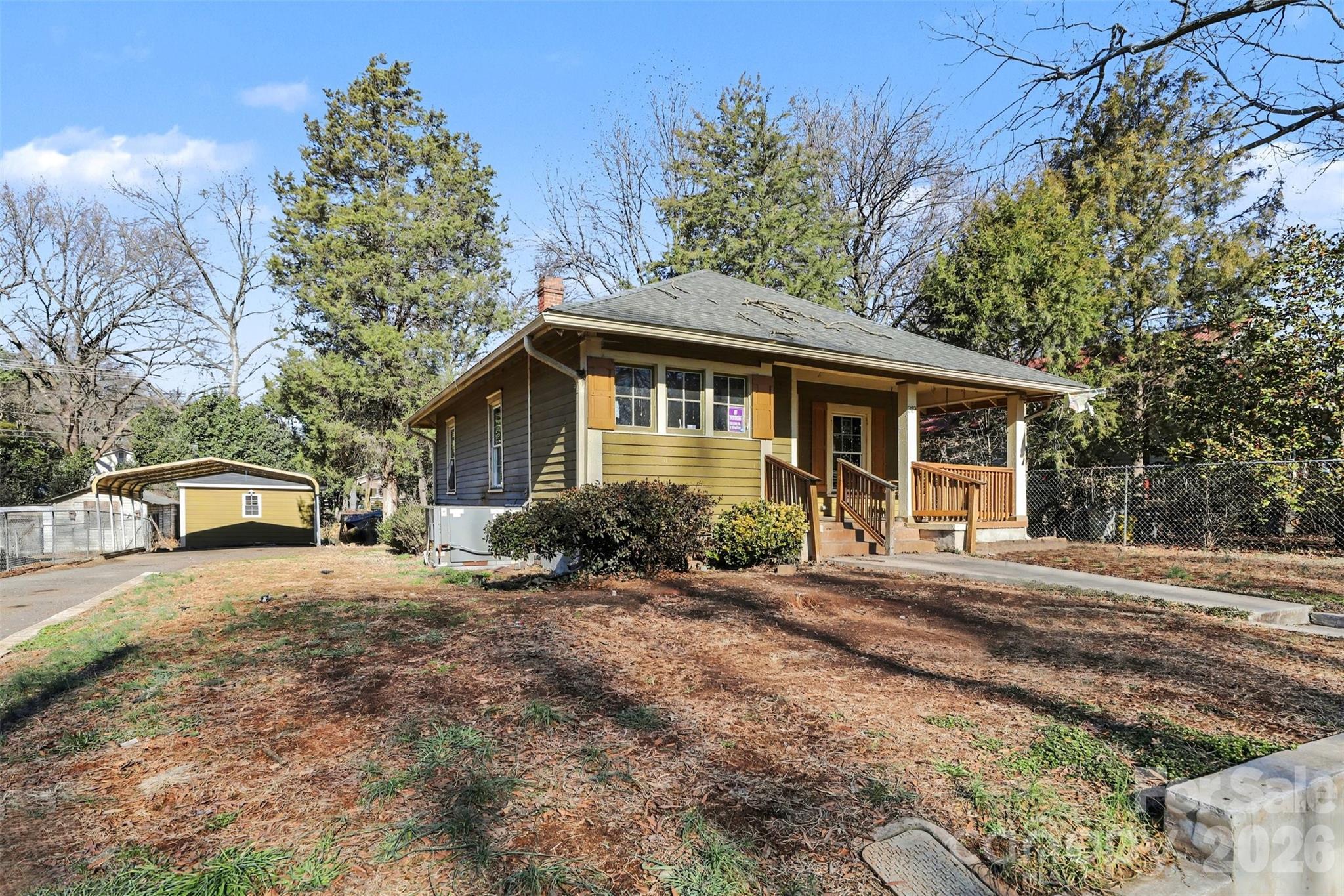 Photo 4 of 319 N Linwood Avenue, Charlotte, NC
