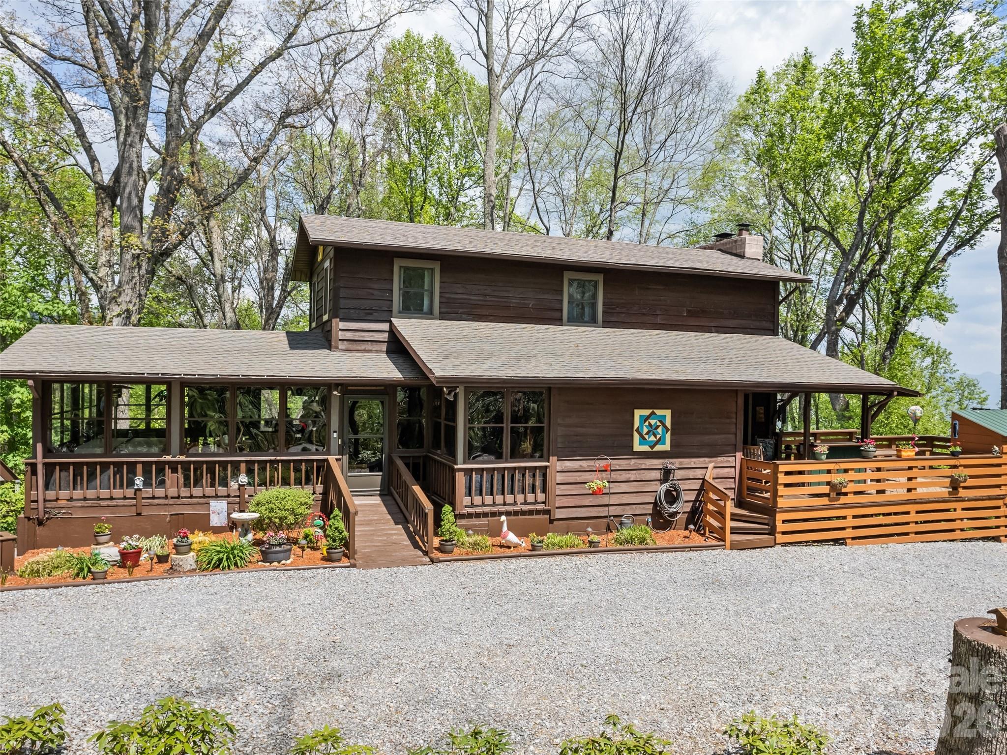 Photo 2 of 2863 Heath Peak Road, Waynesville, NC