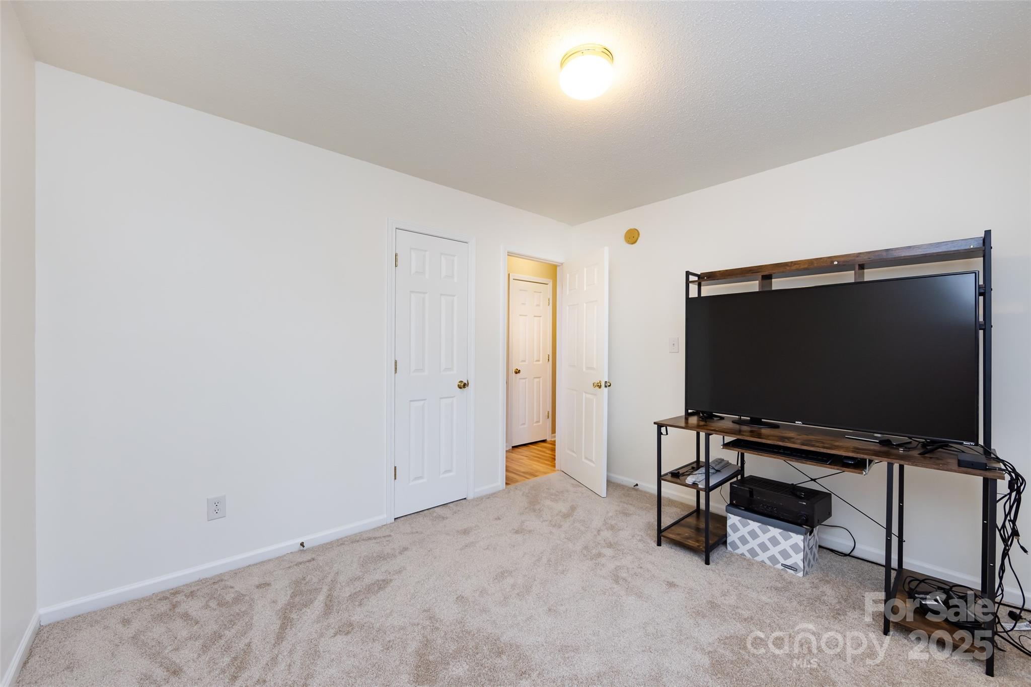 Photo 32 of 11015 Olde English Drive, Charlotte, NC