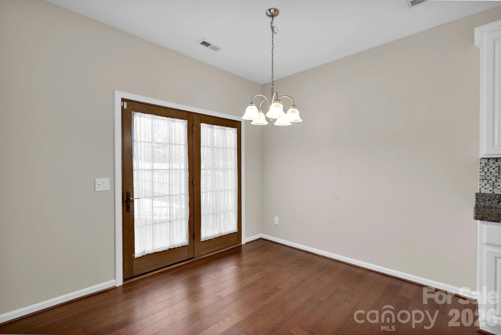 Photo 16 of 11012 Sedgemoor Lane, Charlotte, NC