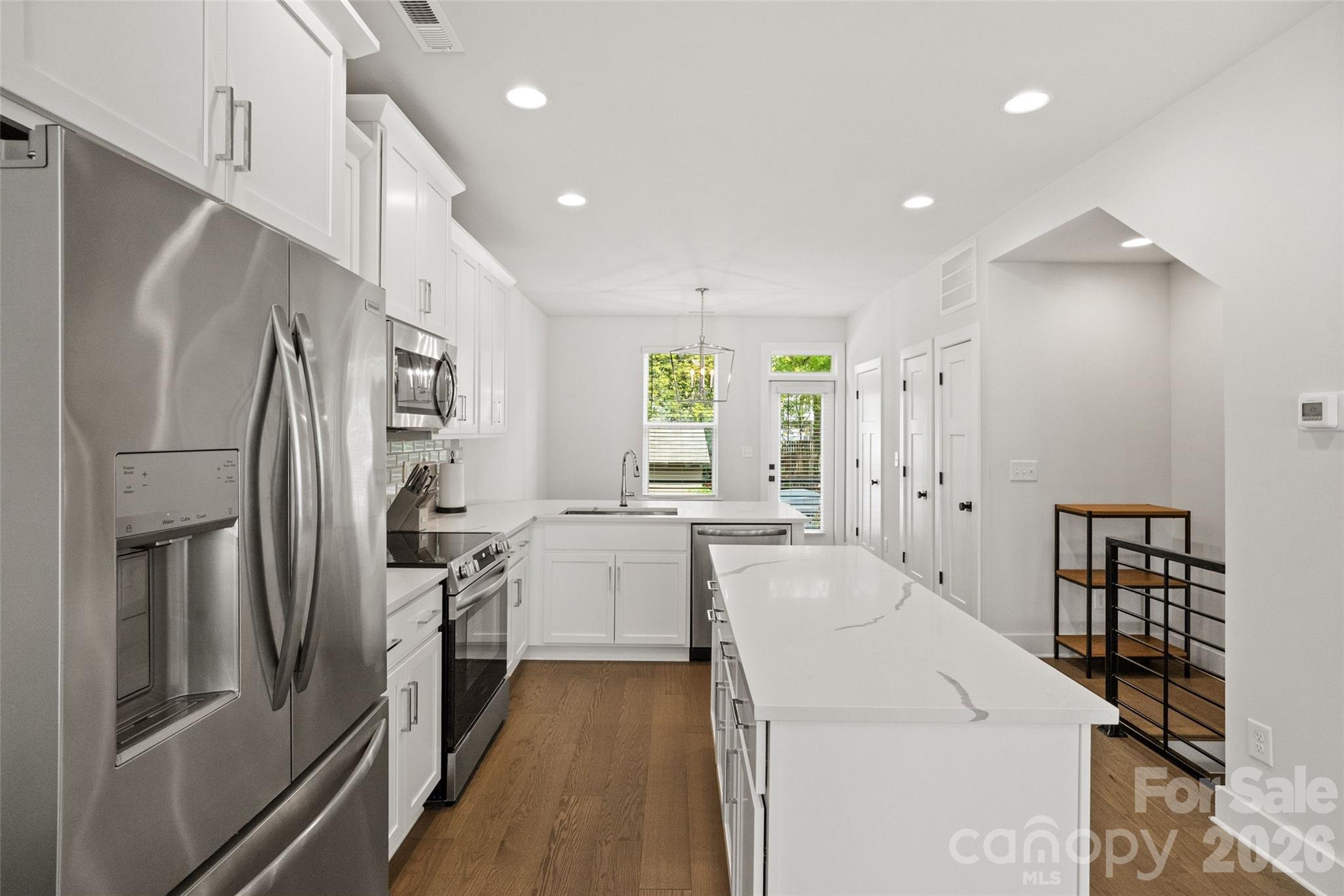 Photo 5 of 5040 York Park Lane, Charlotte, NC